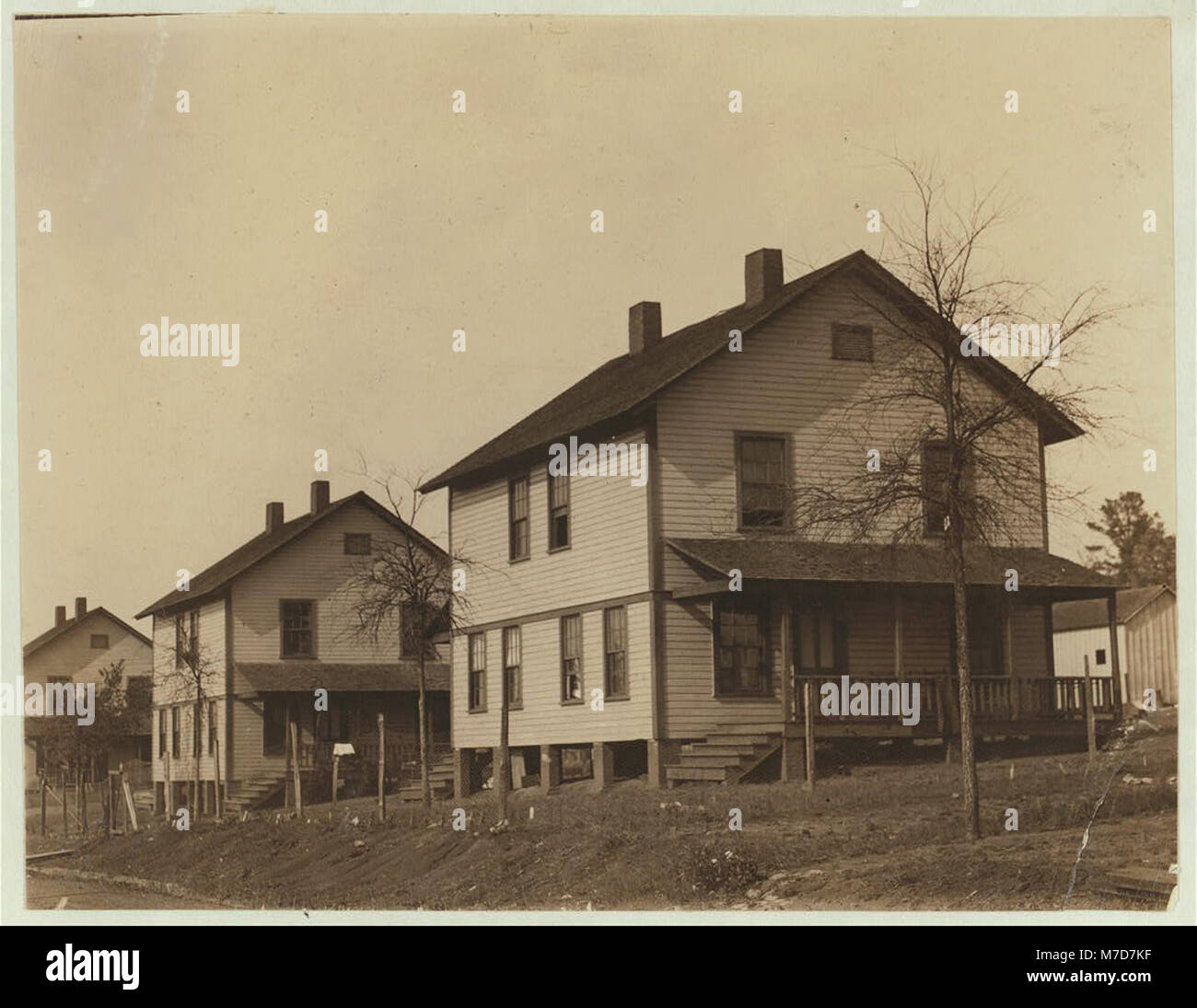 This image depicts the housing conditions in Lindale, Georgia ...