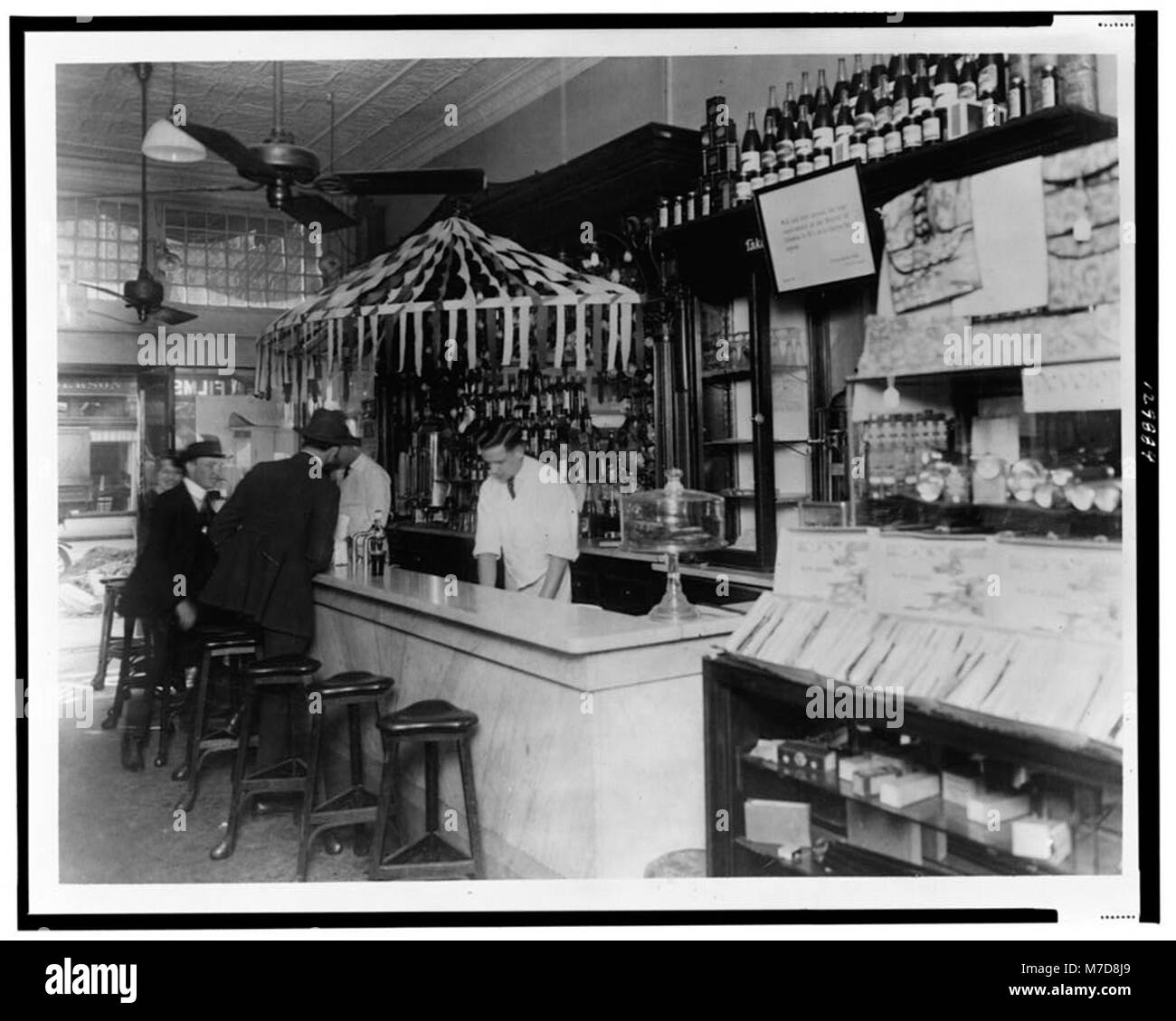 Vintage Drug Store Soda Fountain High Resolution Stock Photography and ...