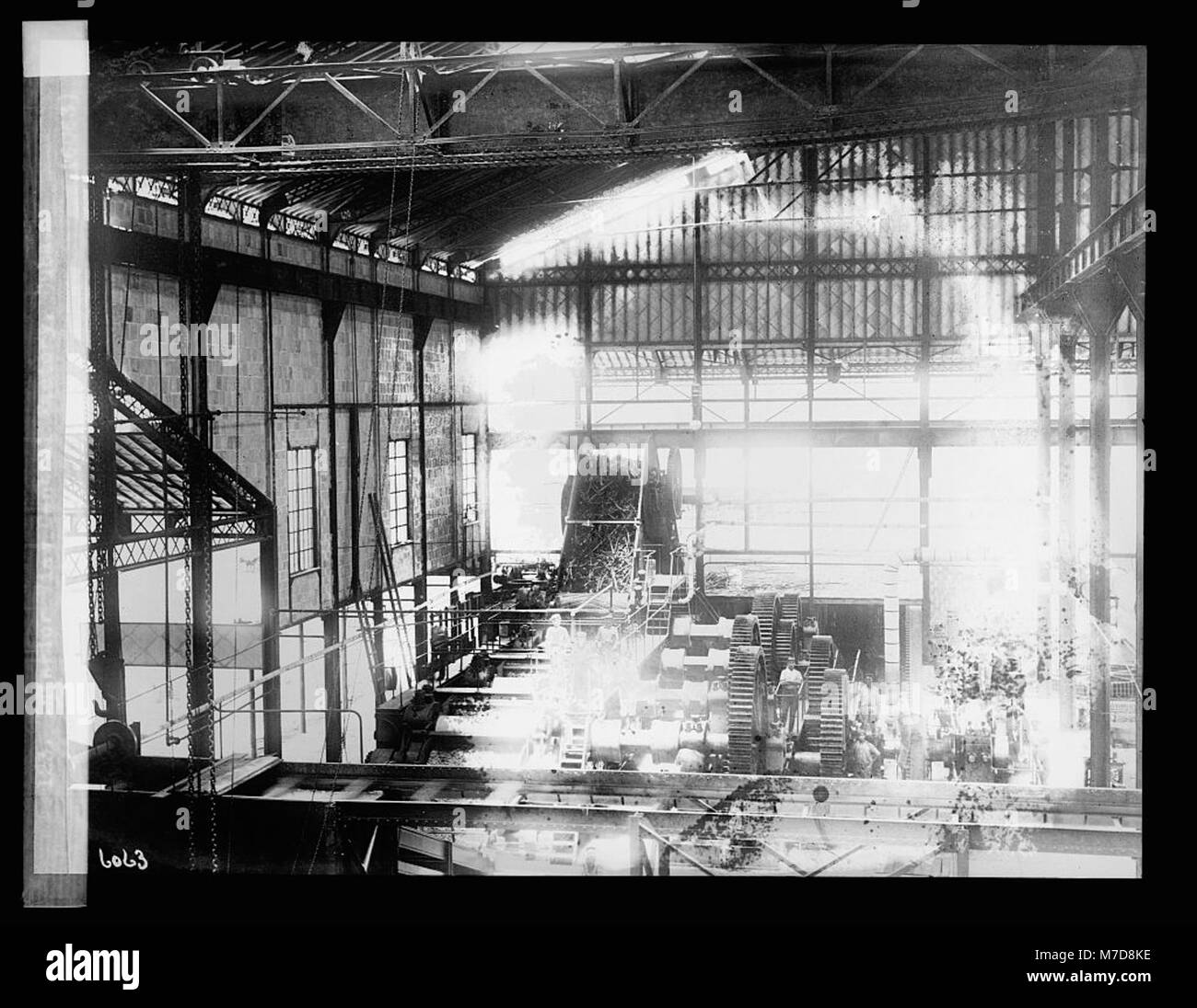 A photograph showing the interior of a central factory in Cuba ...