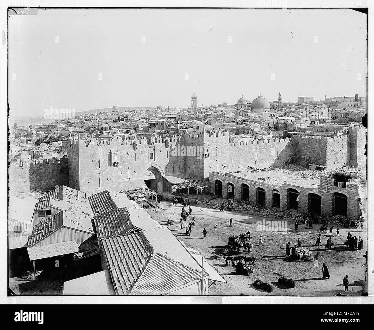 A photograph of the Damascus Gate in Jerusalem, showcasing its ...