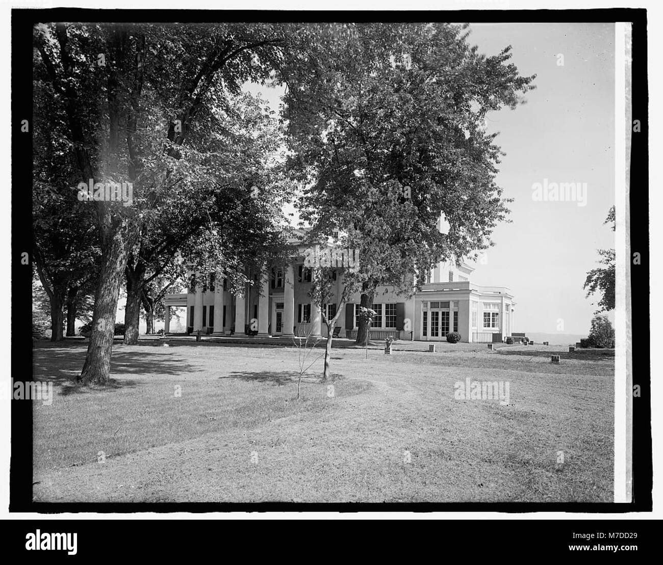 Doctors place Black and White Stock Photos & Images - Alamy