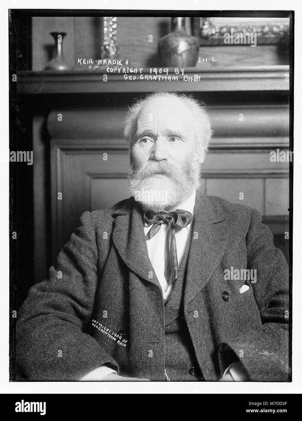 Keir Hardie was a Scottish politician and a founder of the Labour Party ...