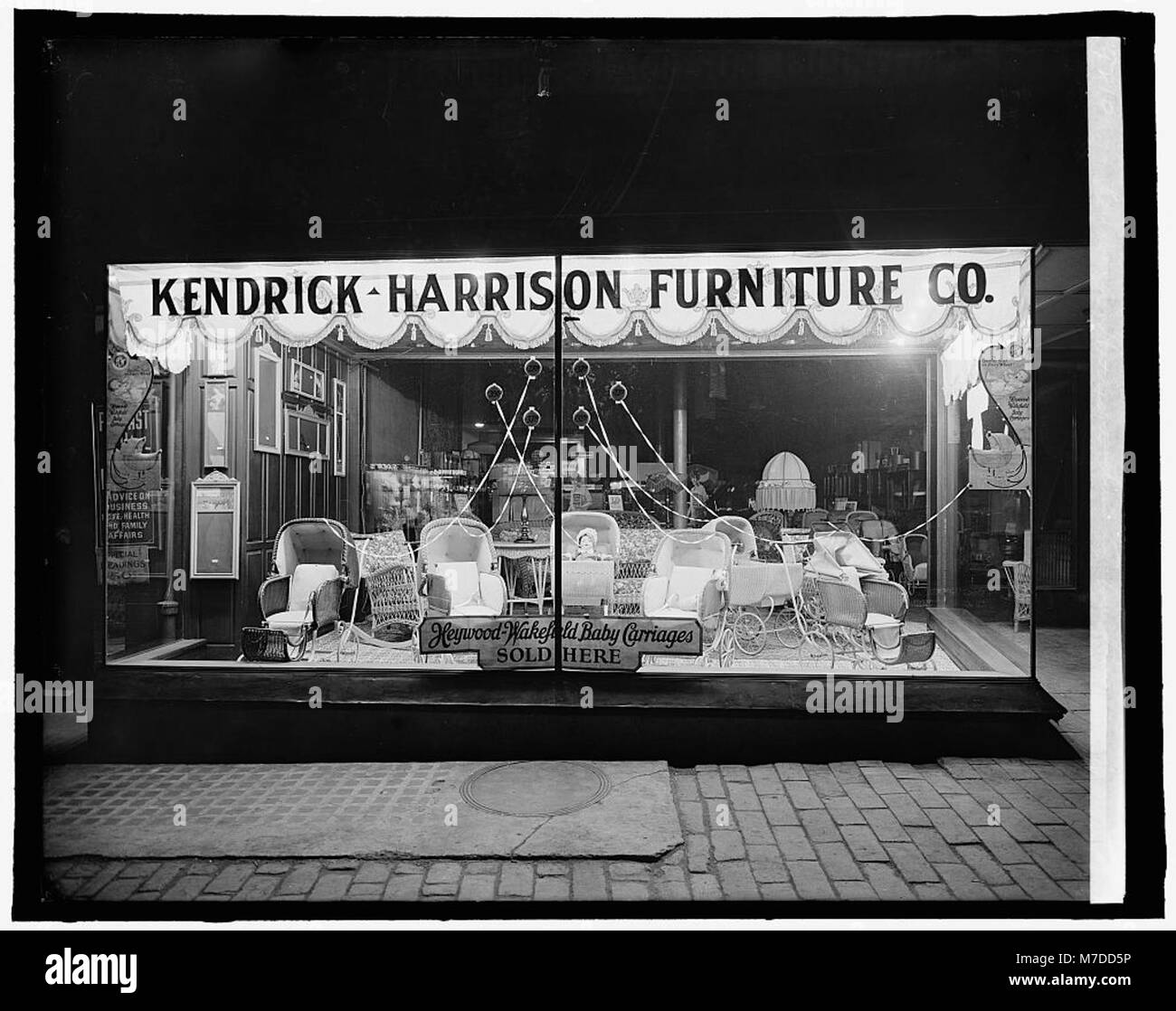 Early 1900s window display Black and White Stock Photos & Images - Alamy