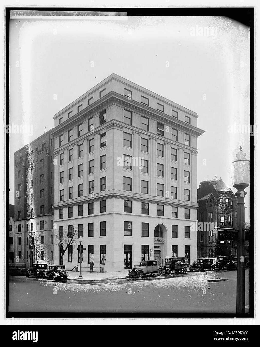 This image shows the Labor Machinists' Building at the intersection of ...