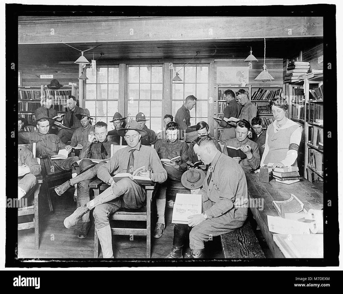 World war i military resources Black and White Stock Photos & Images ...