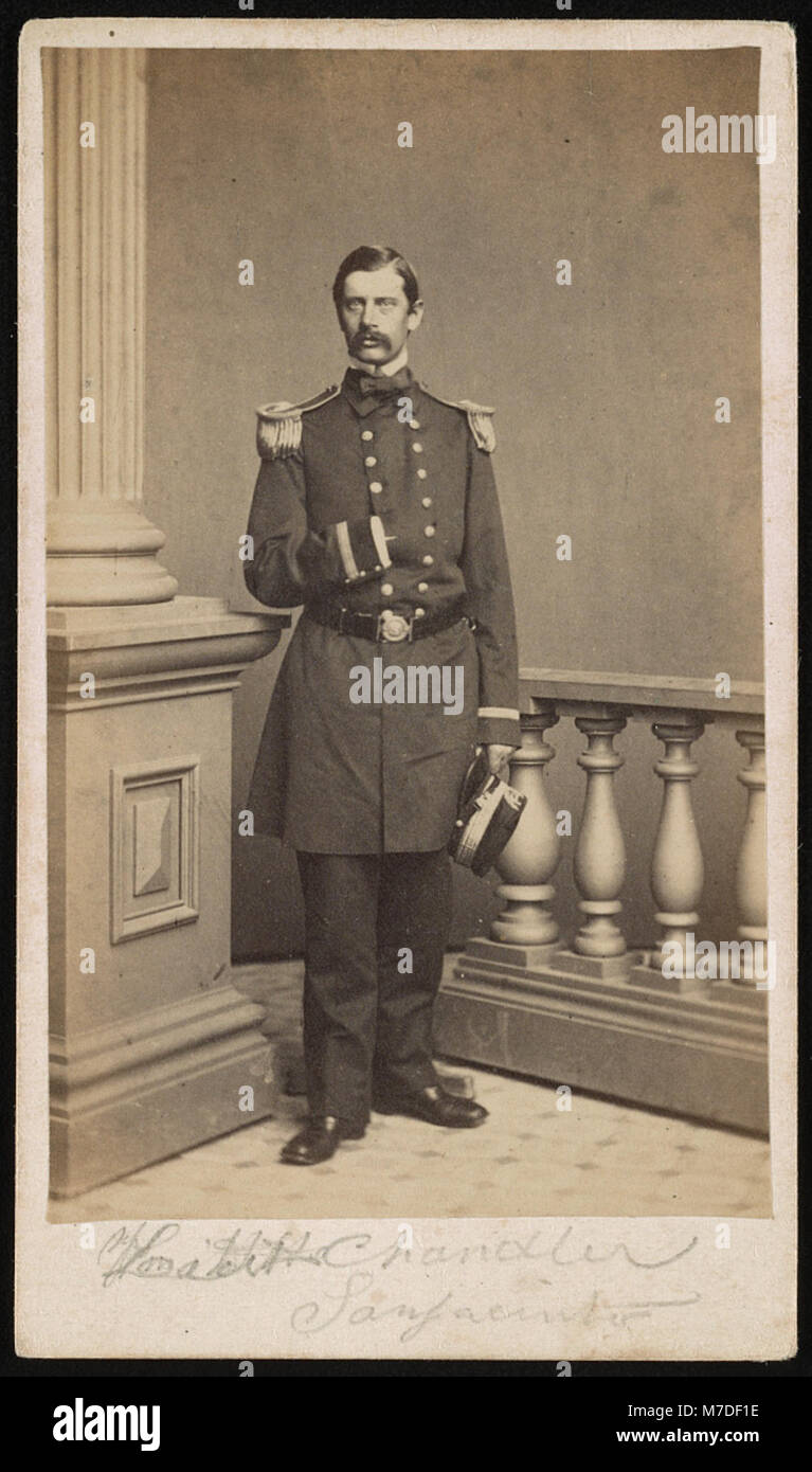 Commander uniform hi-res stock photography and images - Alamy