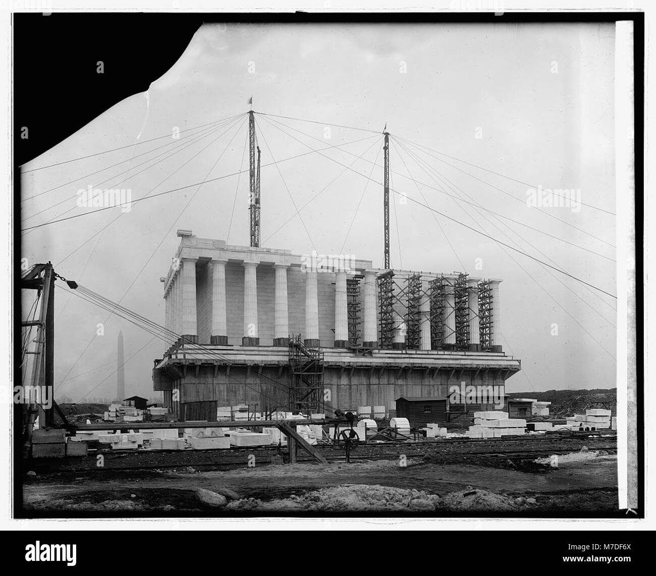 The Lincoln Memorial, under construction in Washington, D.C., is one of the most iconic ...