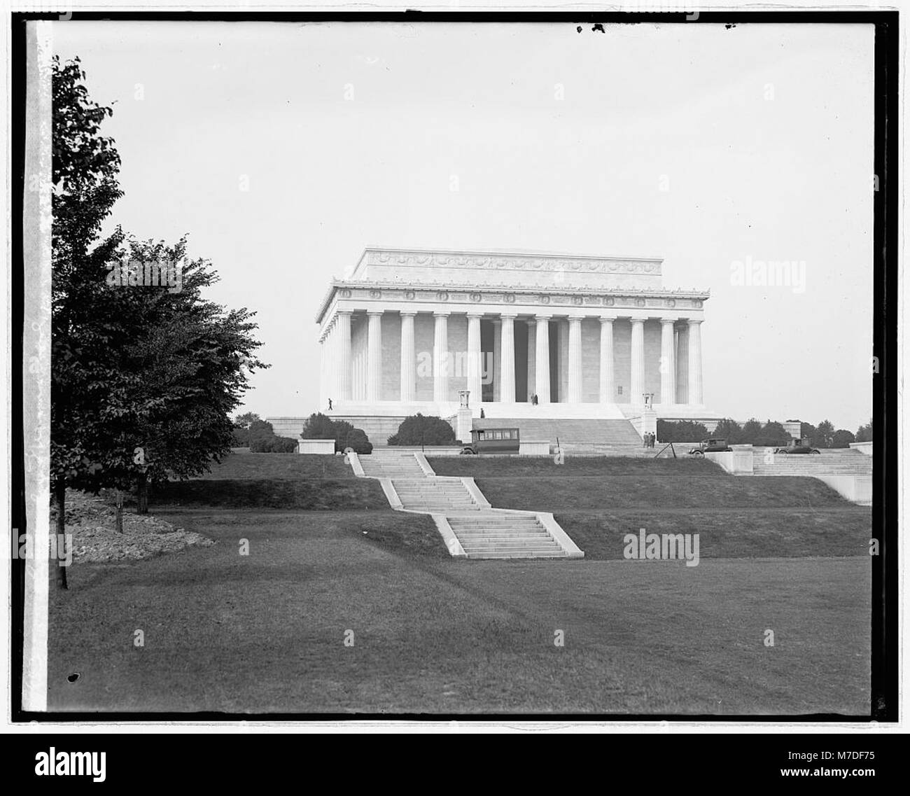 The Lincoln Memorial in Washington, D.C., captured in a photograph ...