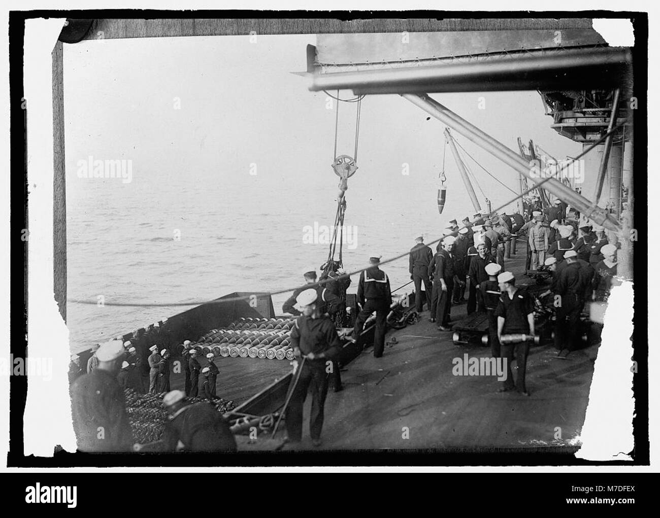 Loading ammunition hi-res stock photography and images - Alamy