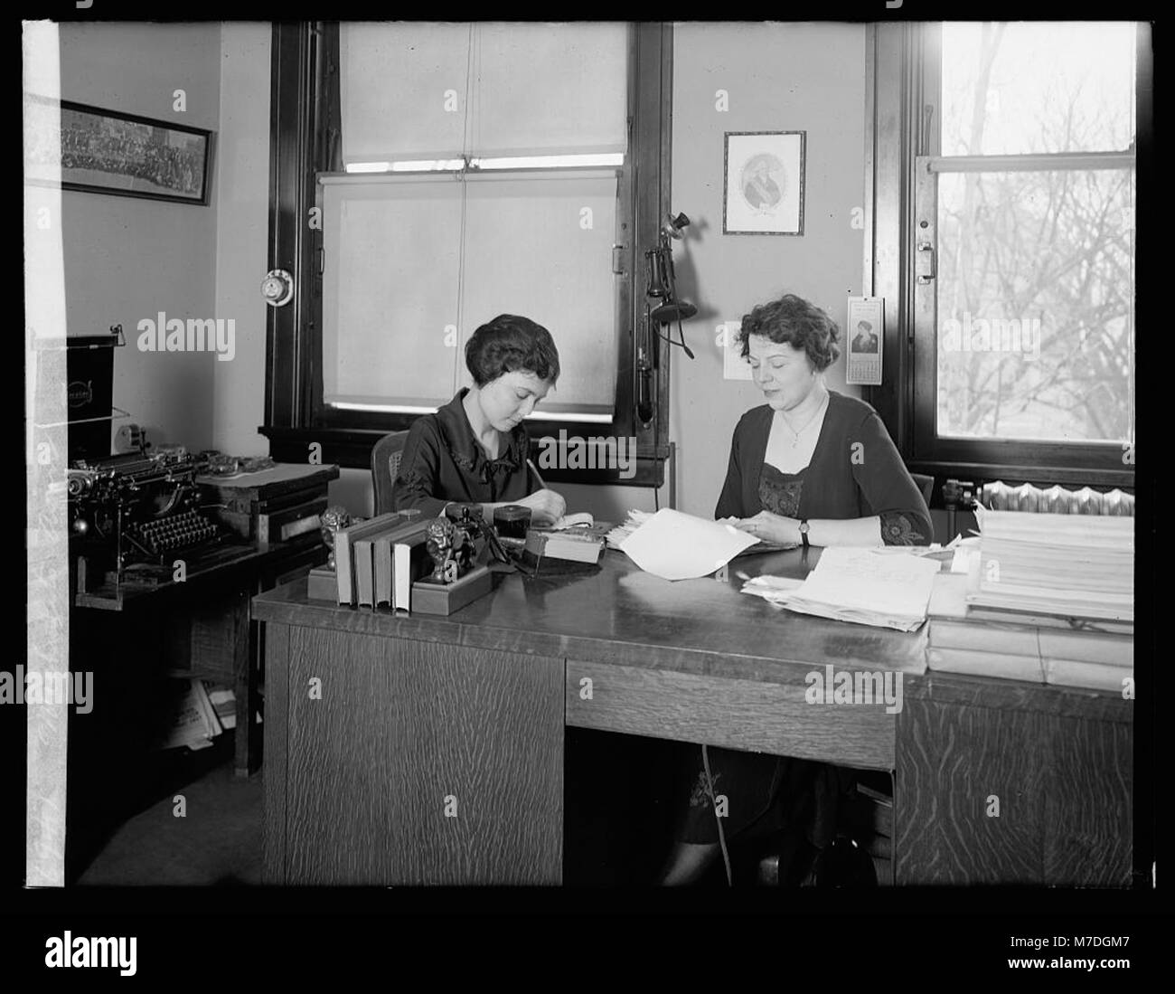 Machinists work in mechanical hi-res stock photography and images - Alamy