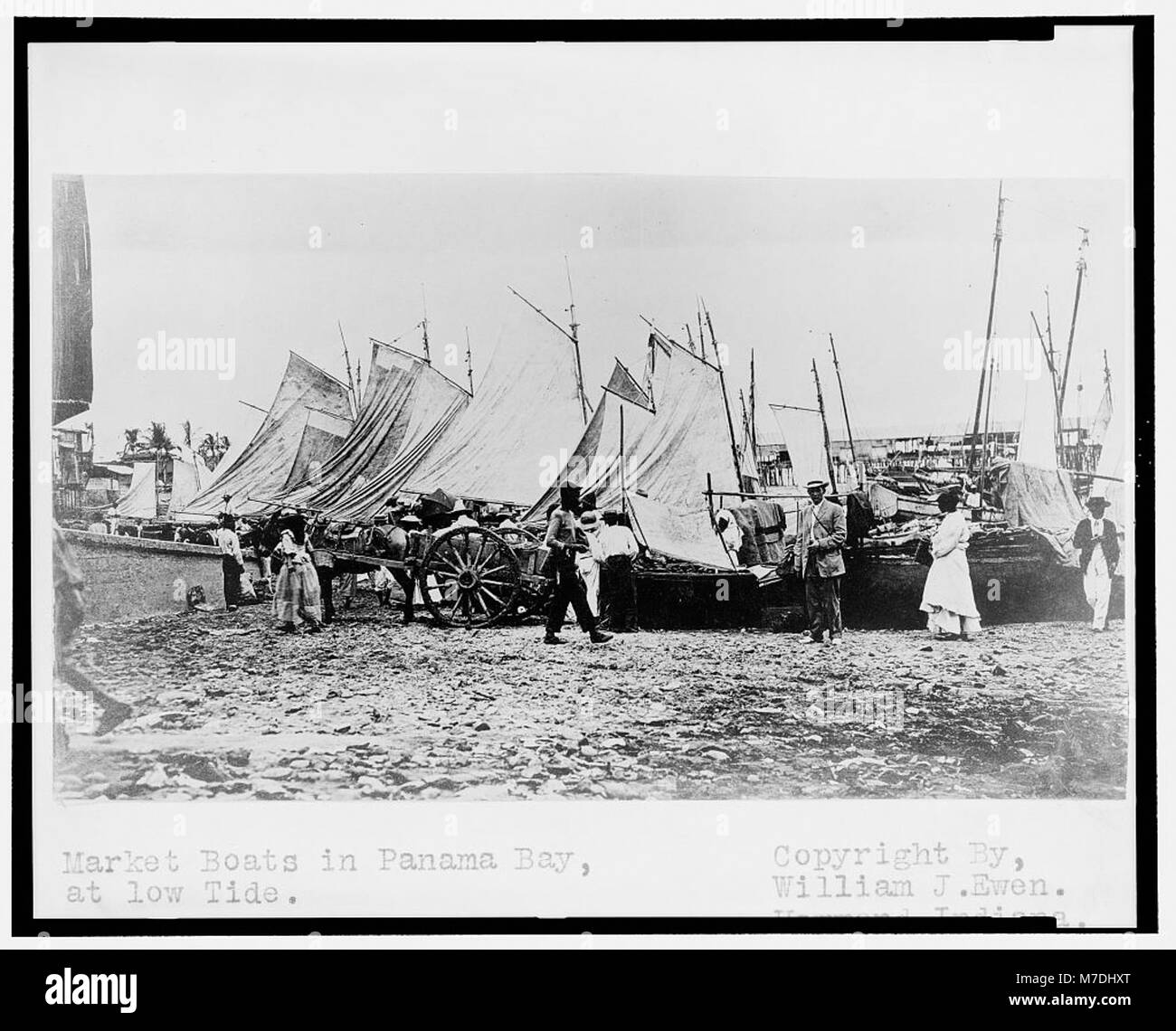 Economic market low Black and White Stock Photos & Images - Alamy