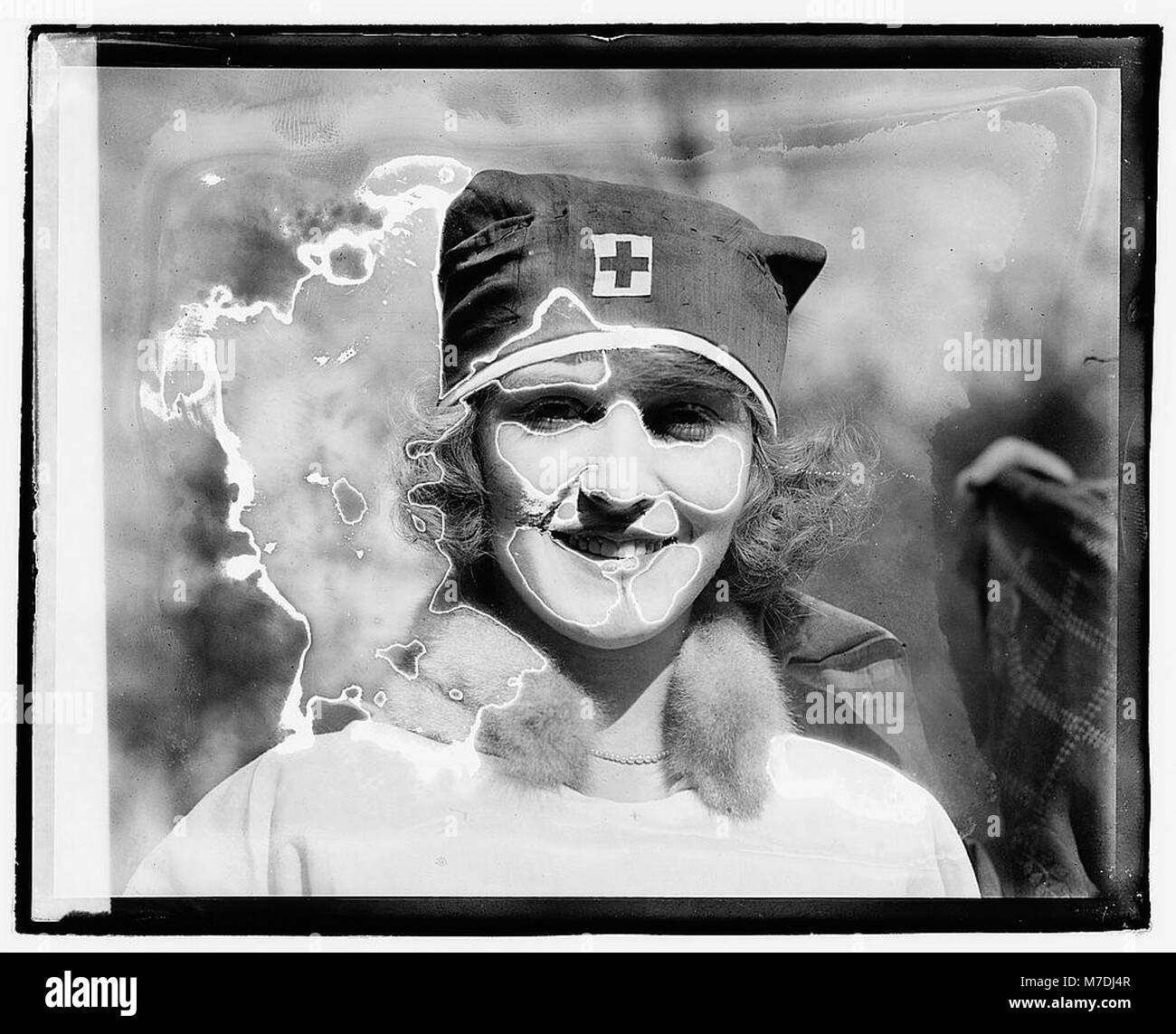 A photograph of Mary Eaton, capturing her likeness on November 19, 1920 ...