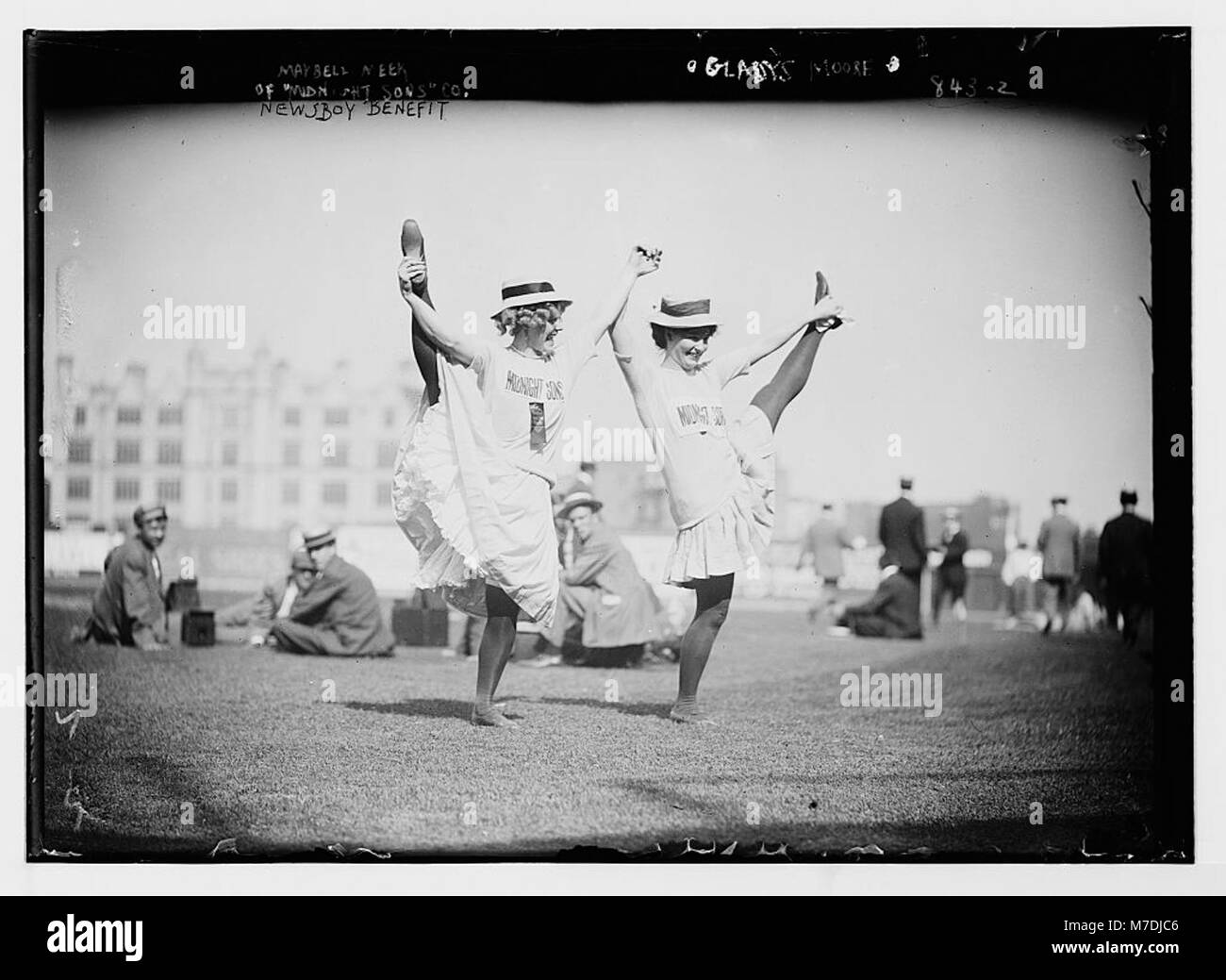 A photograph of Maybell Meek and Gladys Moore of the 'Midnight Sons ...