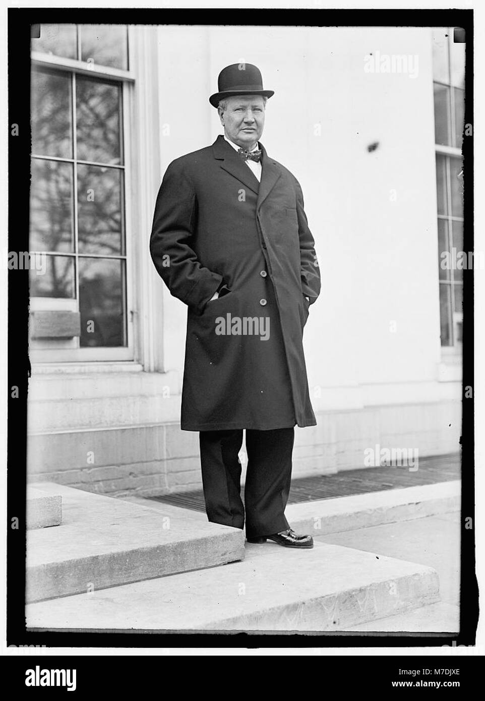 Men at White House, Washington, D.C. LOC hec.02167 Stock Photo - Alamy
