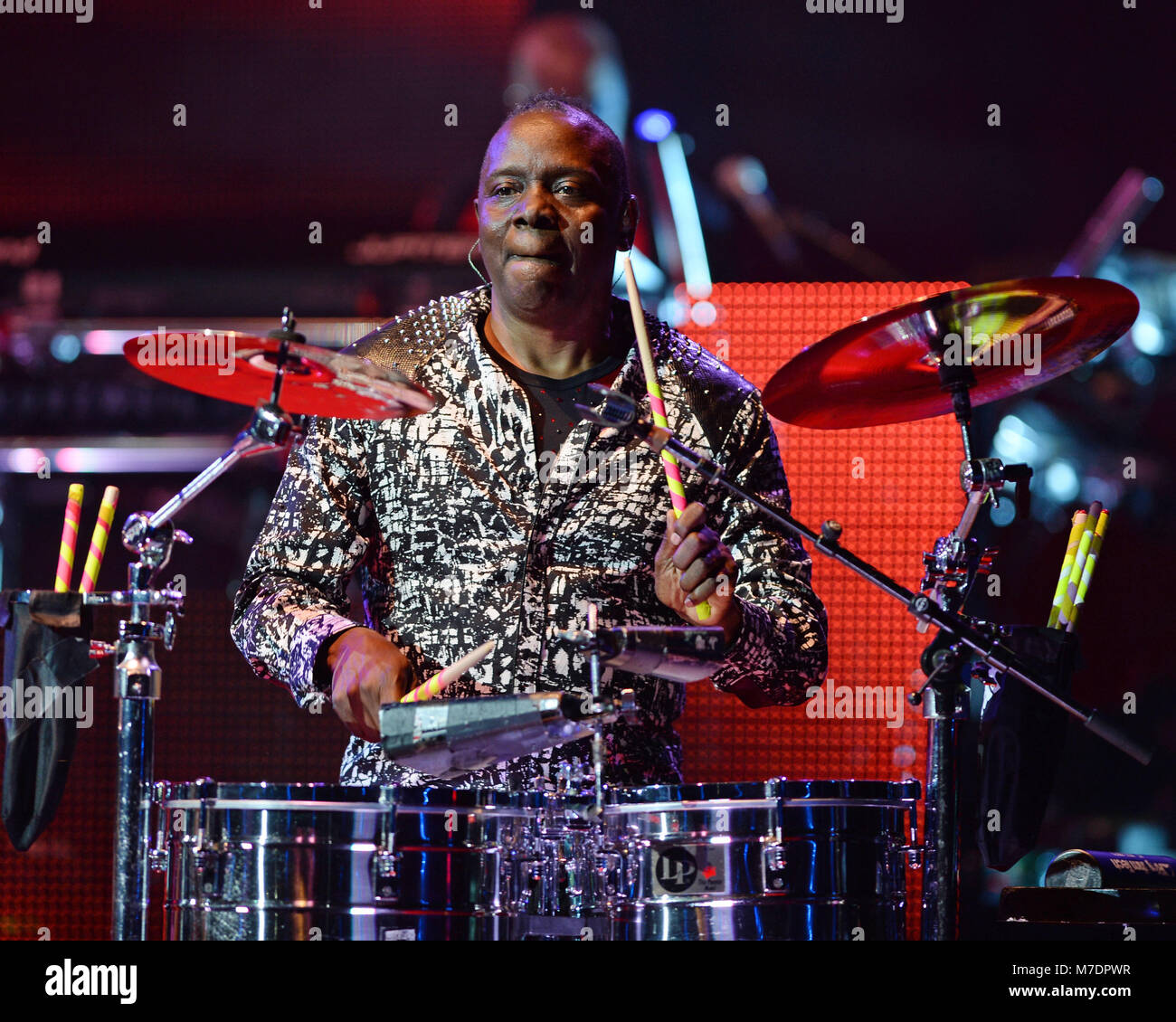 HOLLYWOOD, FL - OCTOBER 15: Verdine White, Philip Bailey, Ralph Johnson ...