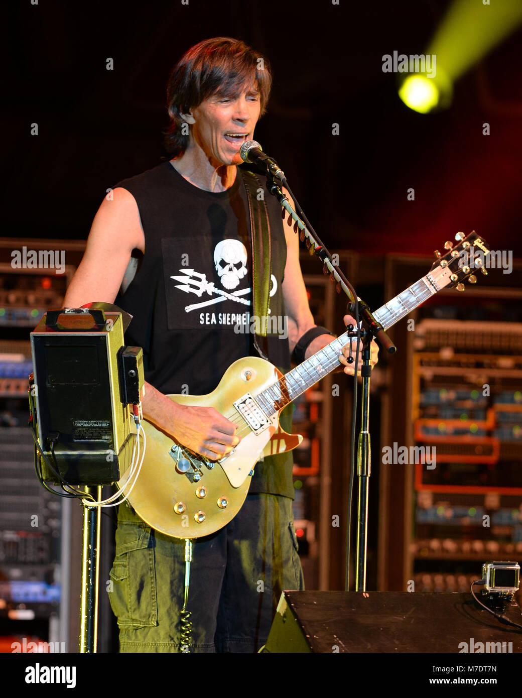 HOLLYWOOD FL - JUNE 5: Tom Scholz of Boston performs at Hard Rock Live ...
