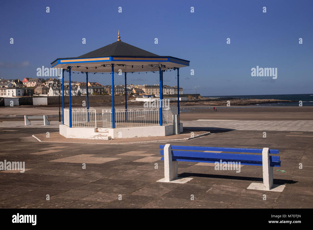 Bandstand on the promenade by the sea at Kilkee, Ireland Stock Photo ...