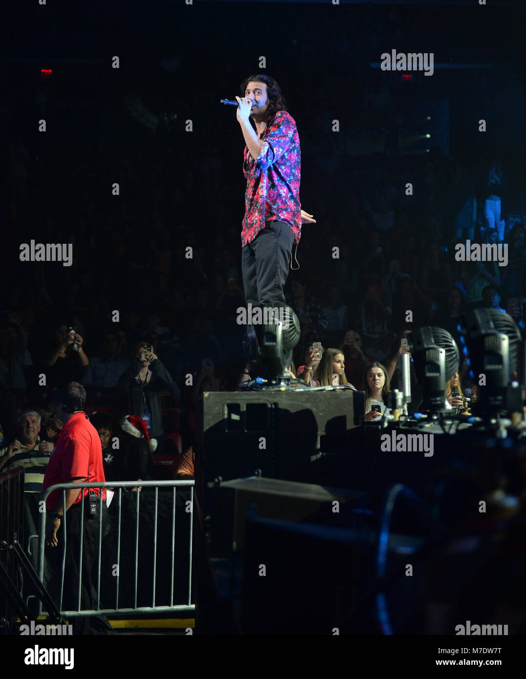 Alex tanas and ben spivak of magic hi-res stock photography and images ...