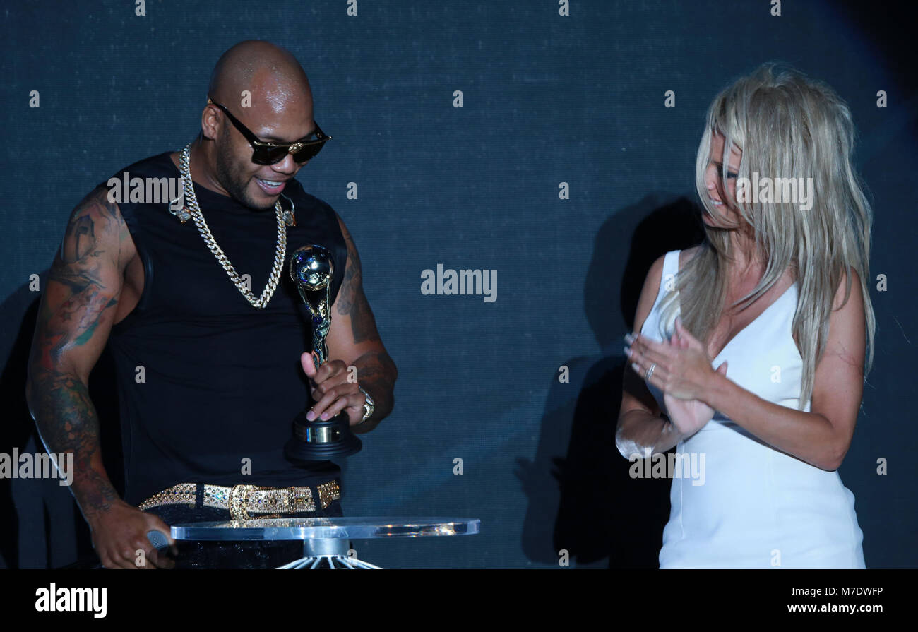 MONTE-CARLO, MONACO - MAY 27: Flo Rida and Pamela Anderson performs ...