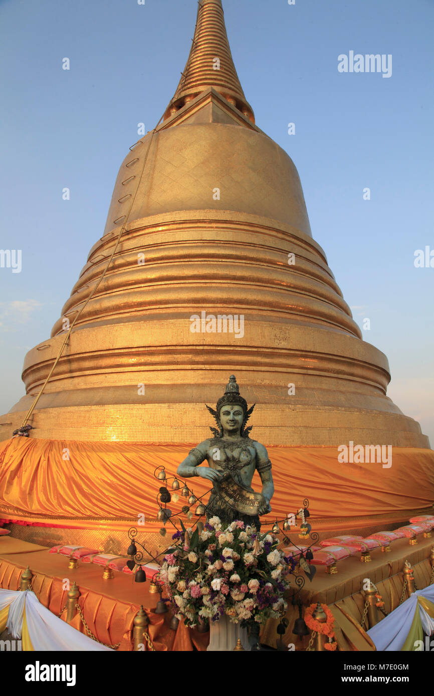 Bangkok golden mount temple hi-res stock photography and images - Alamy