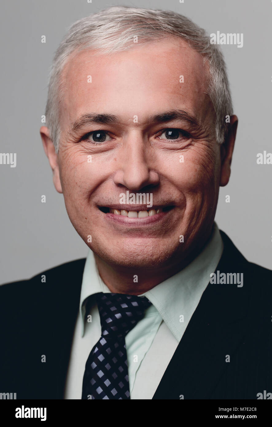 closeup of the face of big businessman Stock Photo - Alamy