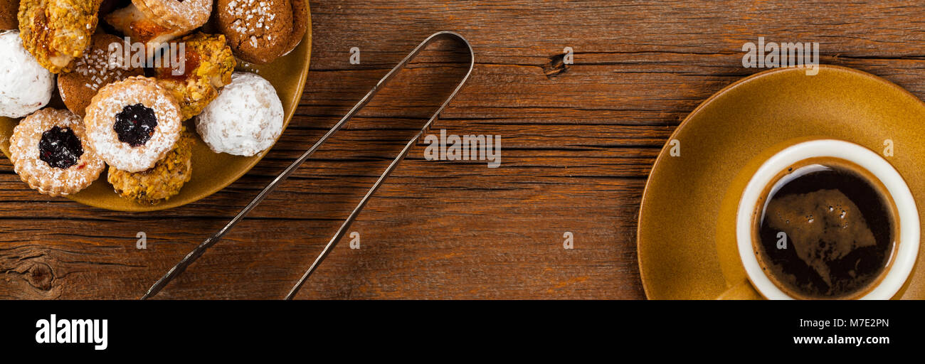 Assorted cookies hi-res stock photography and images - Alamy