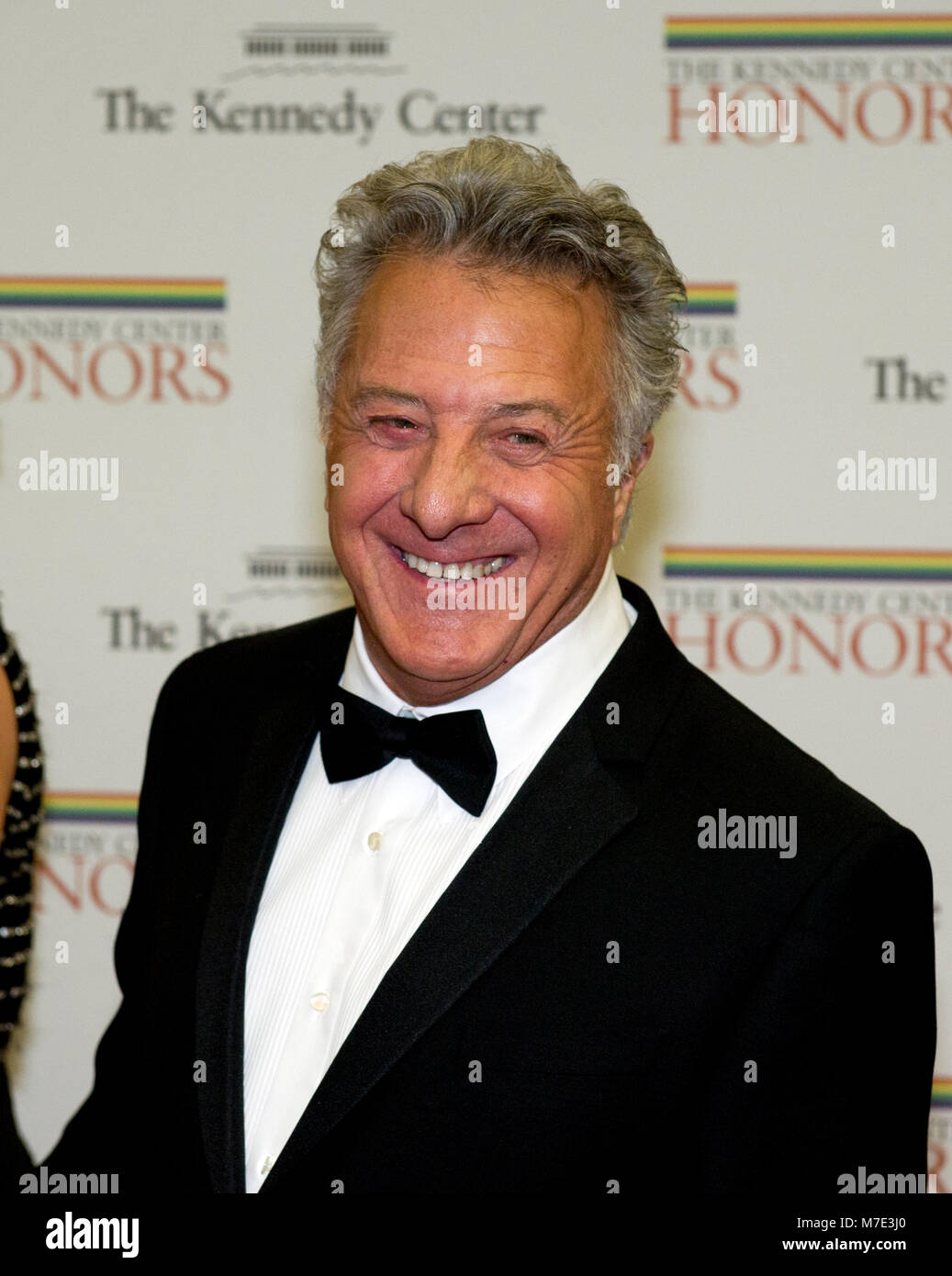 Dustin Hoffman arrives for the formal Artist's Dinner honoring the ...