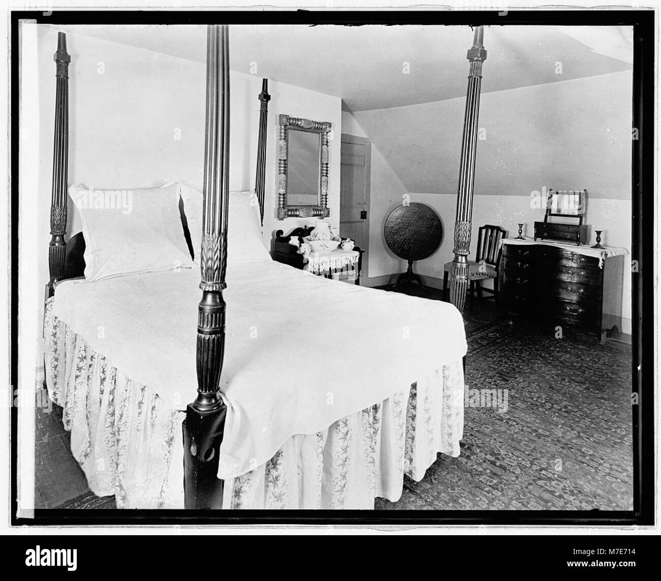 The Maine room in George Washington's Mount Vernon estate, captured in ...