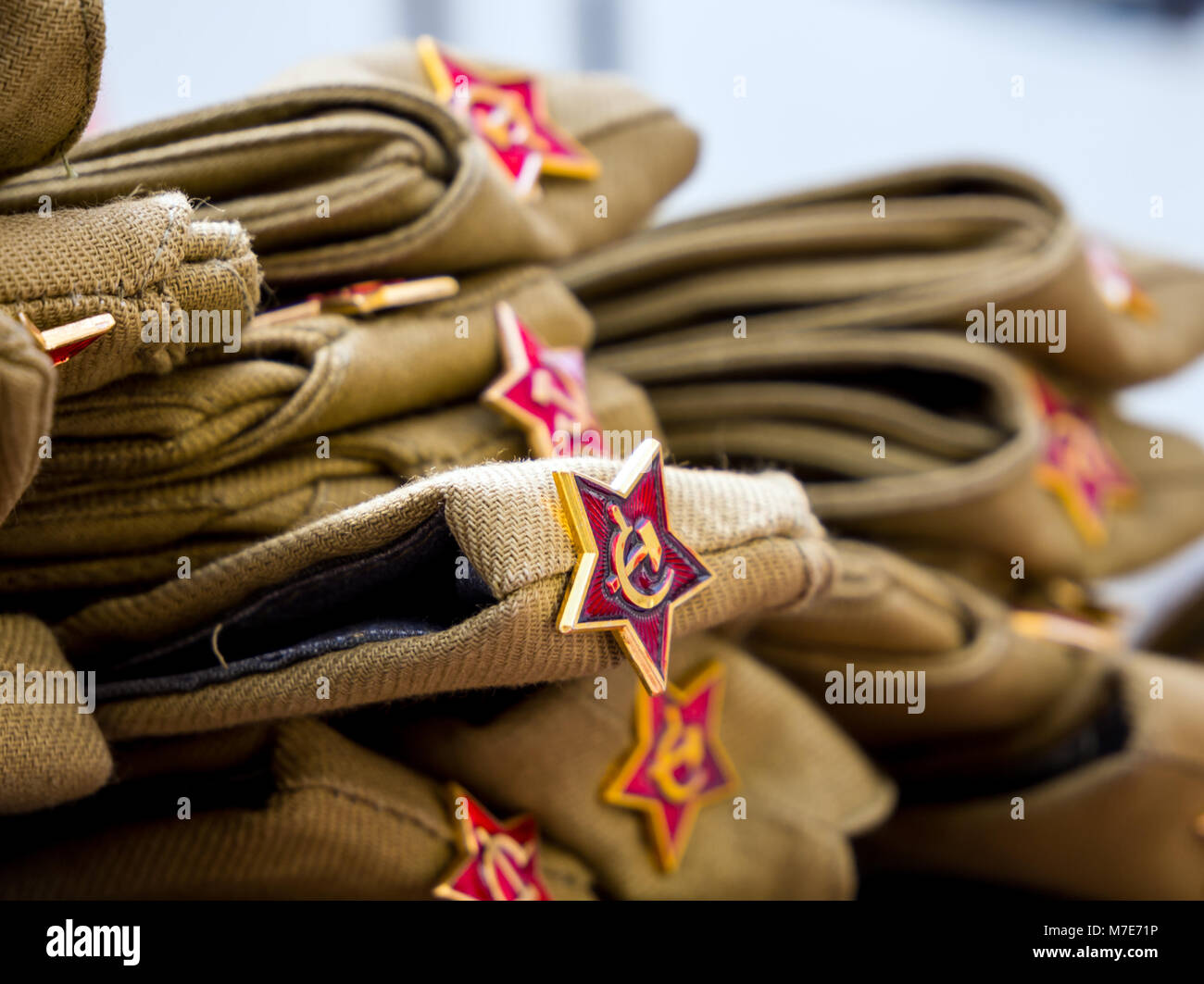 Soviet military emblem red star hi-res stock photography and images - Alamy