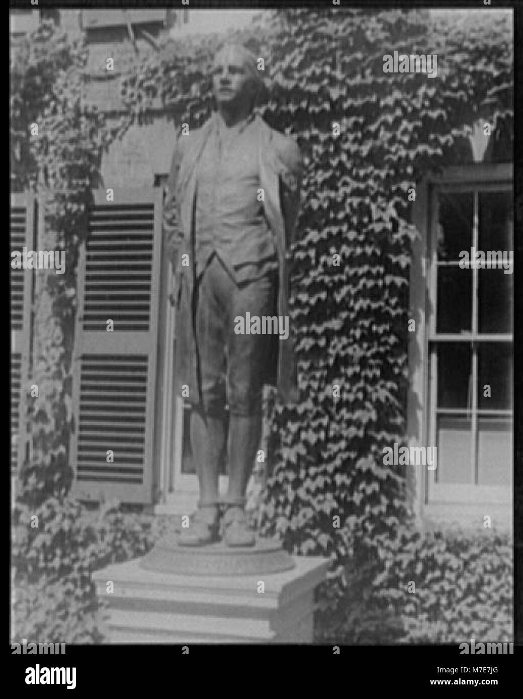 A statue of Nathan Hale at Yale University in New Haven, Connecticut ...