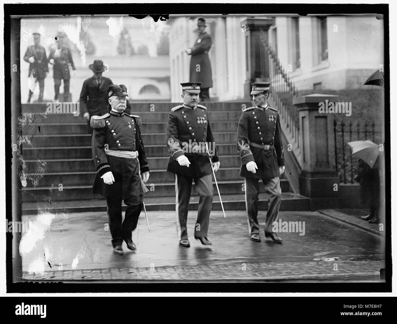 Maj gen white hi-res stock photography and images - Alamy