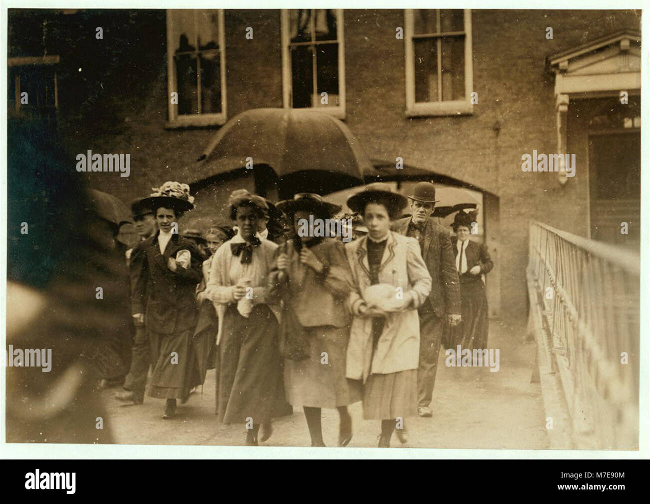 A photograph taken on May 22, 1909, showing young girls working in the ...
