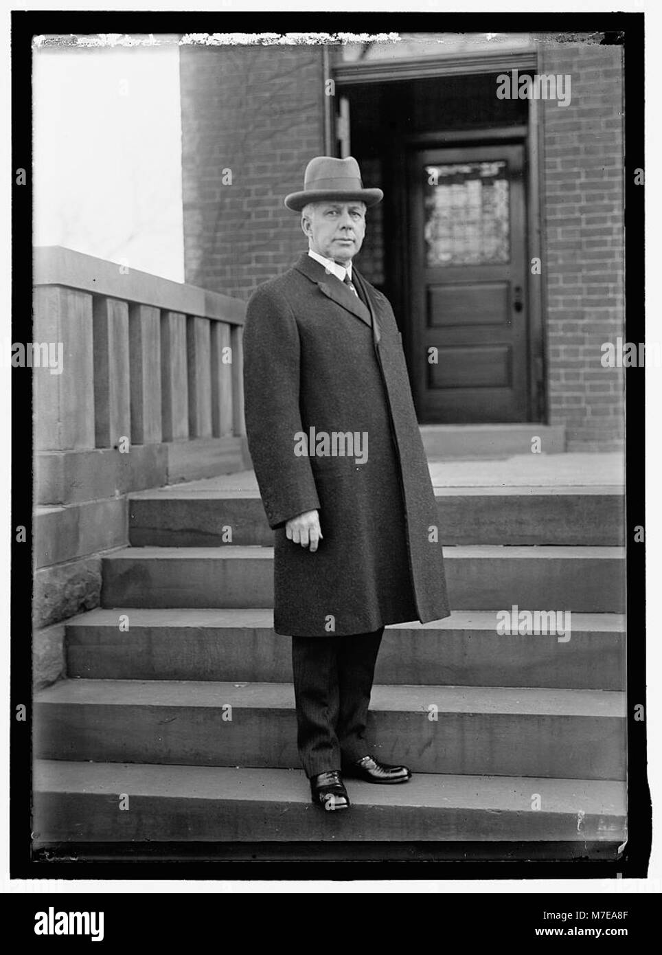 No caption available for this image, labeled with the code LOC hec ...