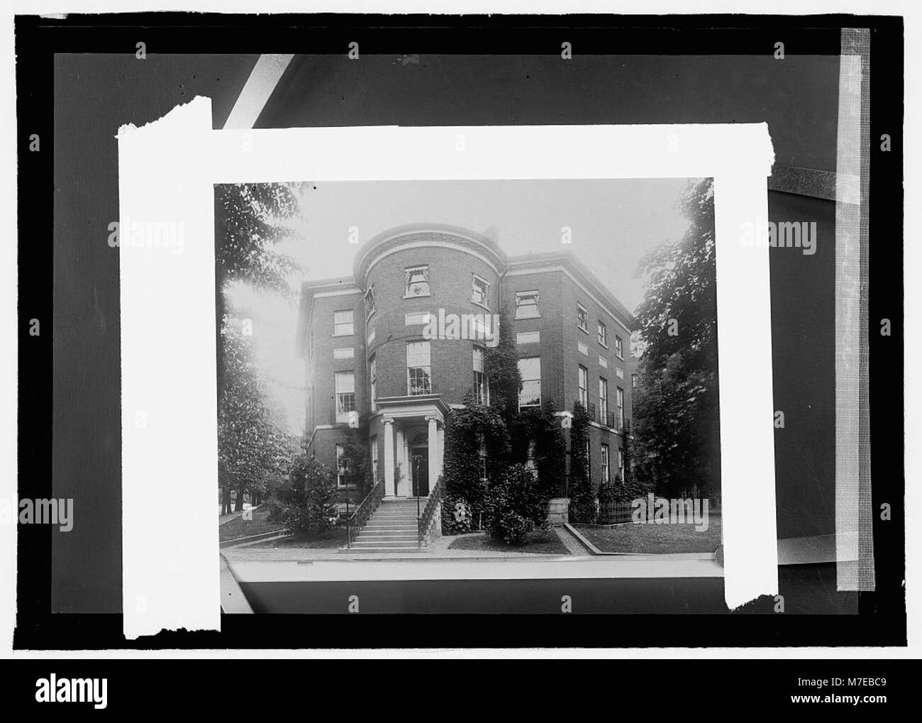 The Octagon House, located in Washington, D.C., is an important ...