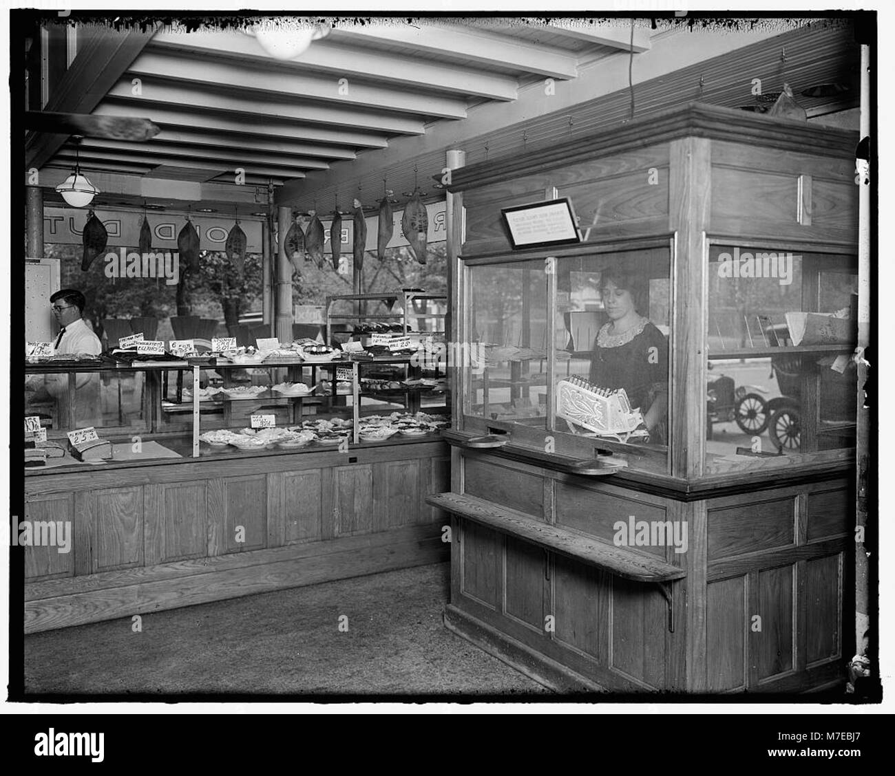 Fresh baked goods bread Black and White Stock Photos & Images - Alamy