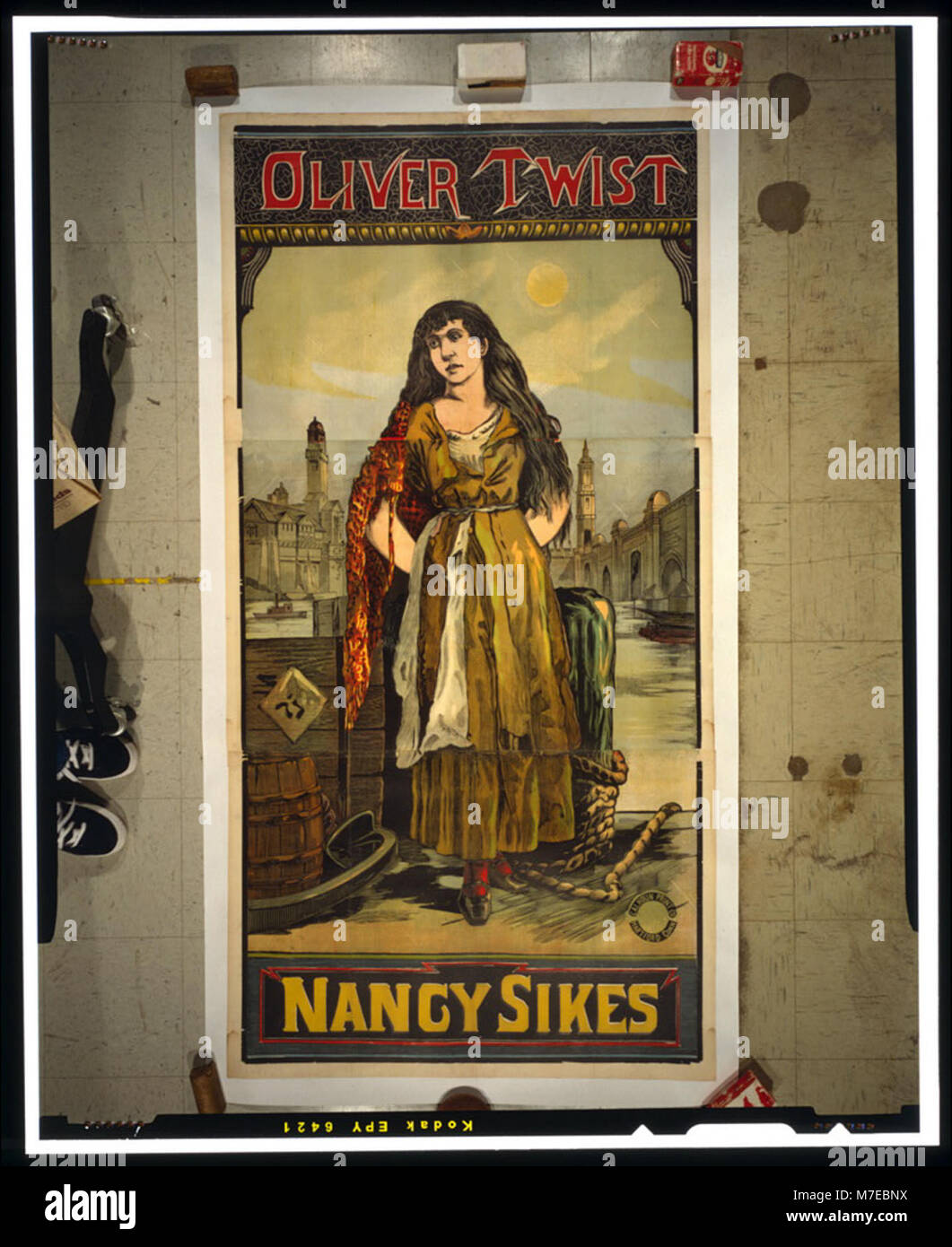 Oliver twist charles dickens nancy hi-res stock photography and images ...