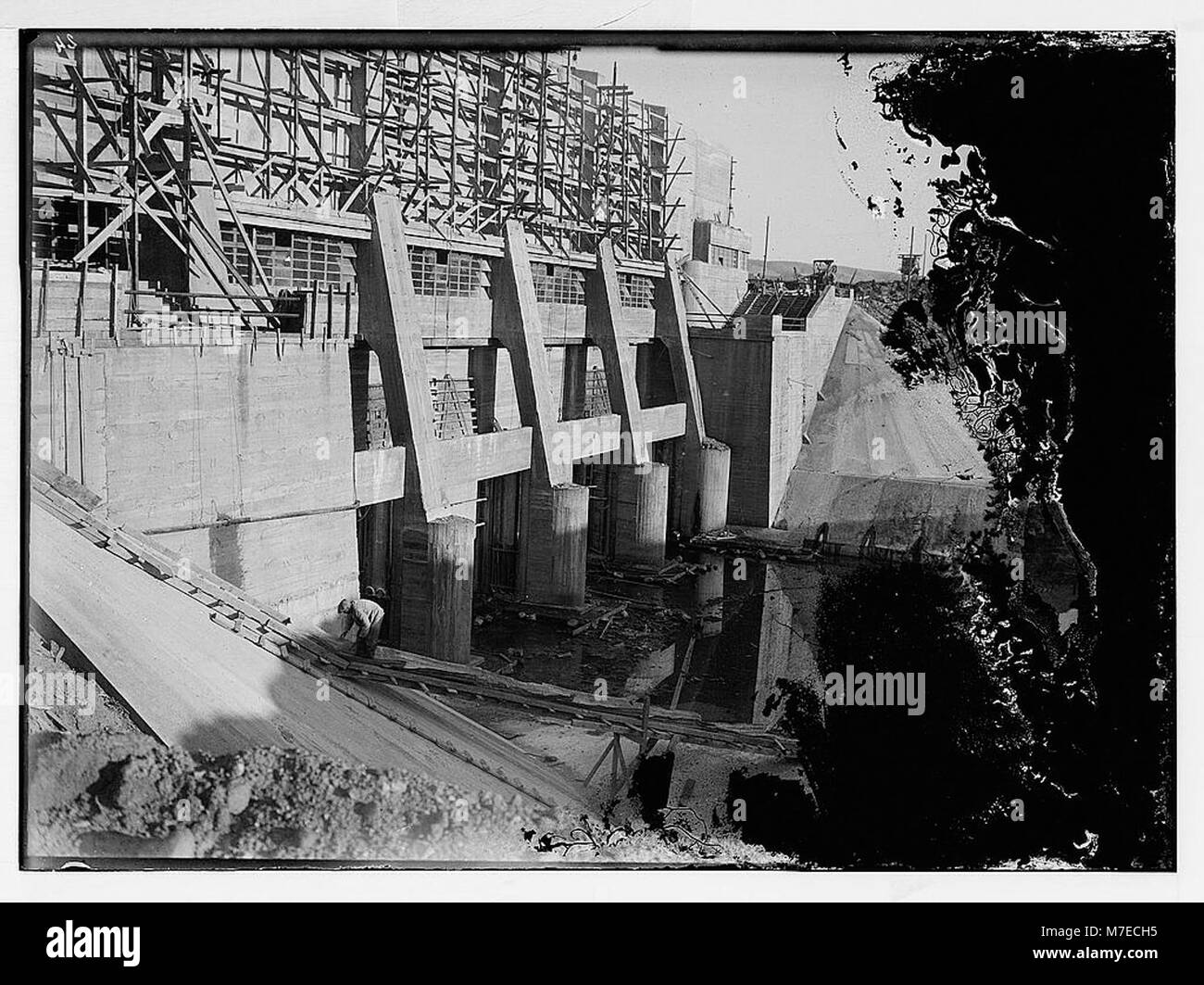 The image displays the Rutenberg plant of the Palestine Electric ...