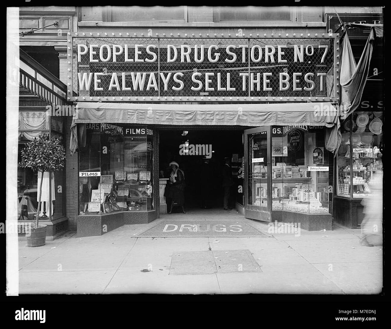 The exterior view of Peoples Drug Store located at 1107 G Street, NW ...