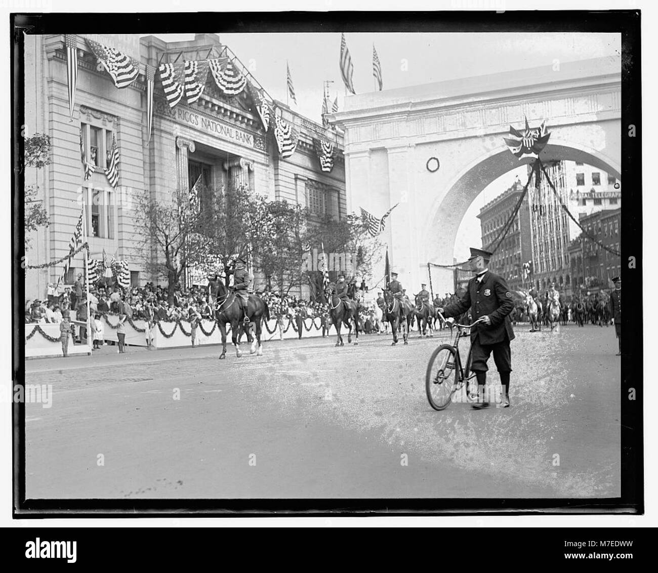 Pershing parade LCCN2016820401 Stock Photo - Alamy