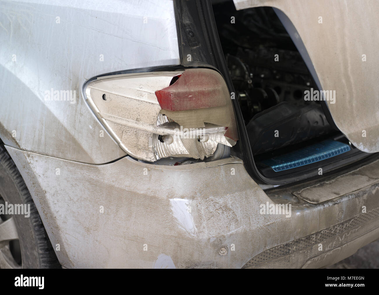 Boot open hi-res stock photography and images - Alamy