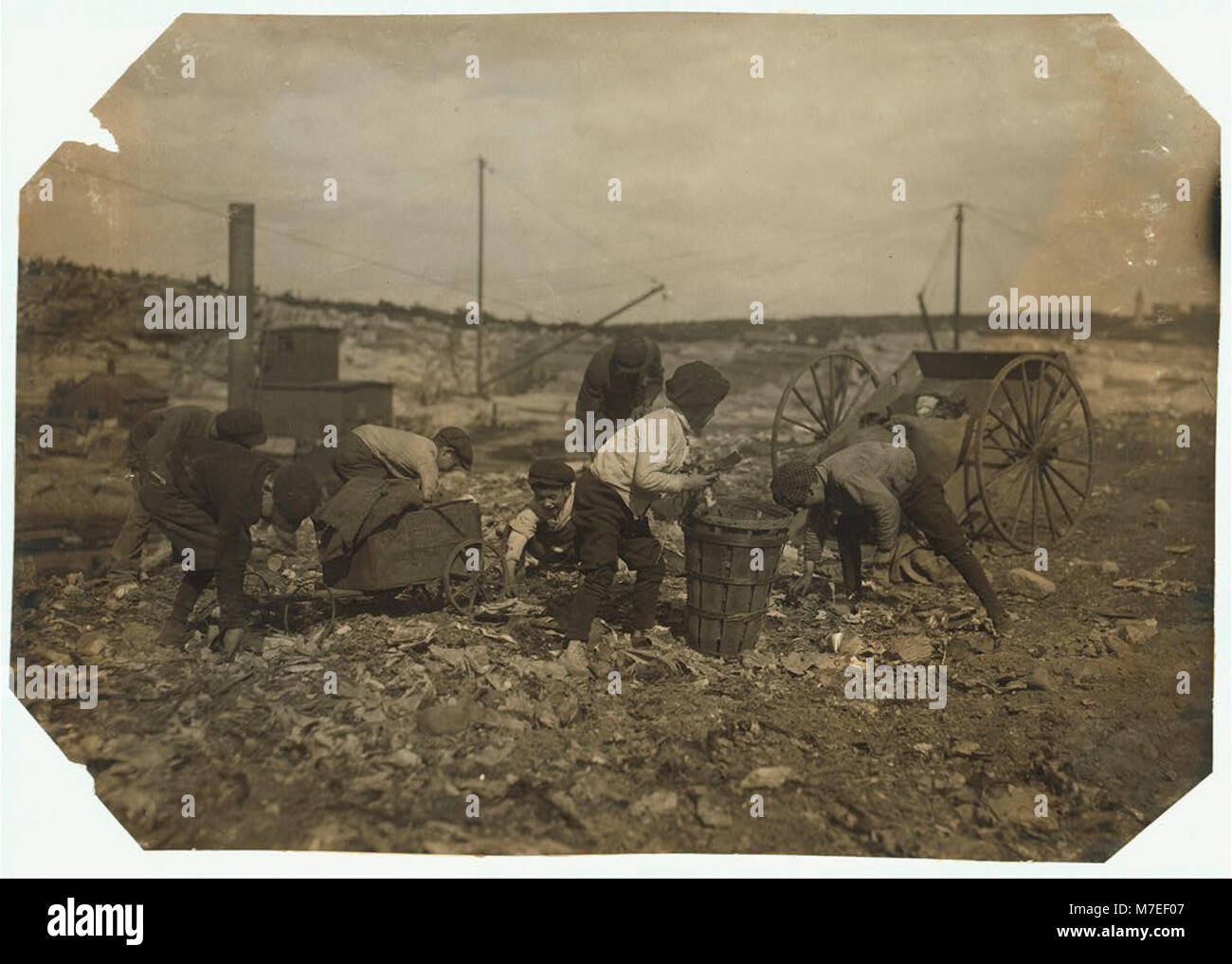 Early 1900s dump hi-res stock photography and images - Alamy