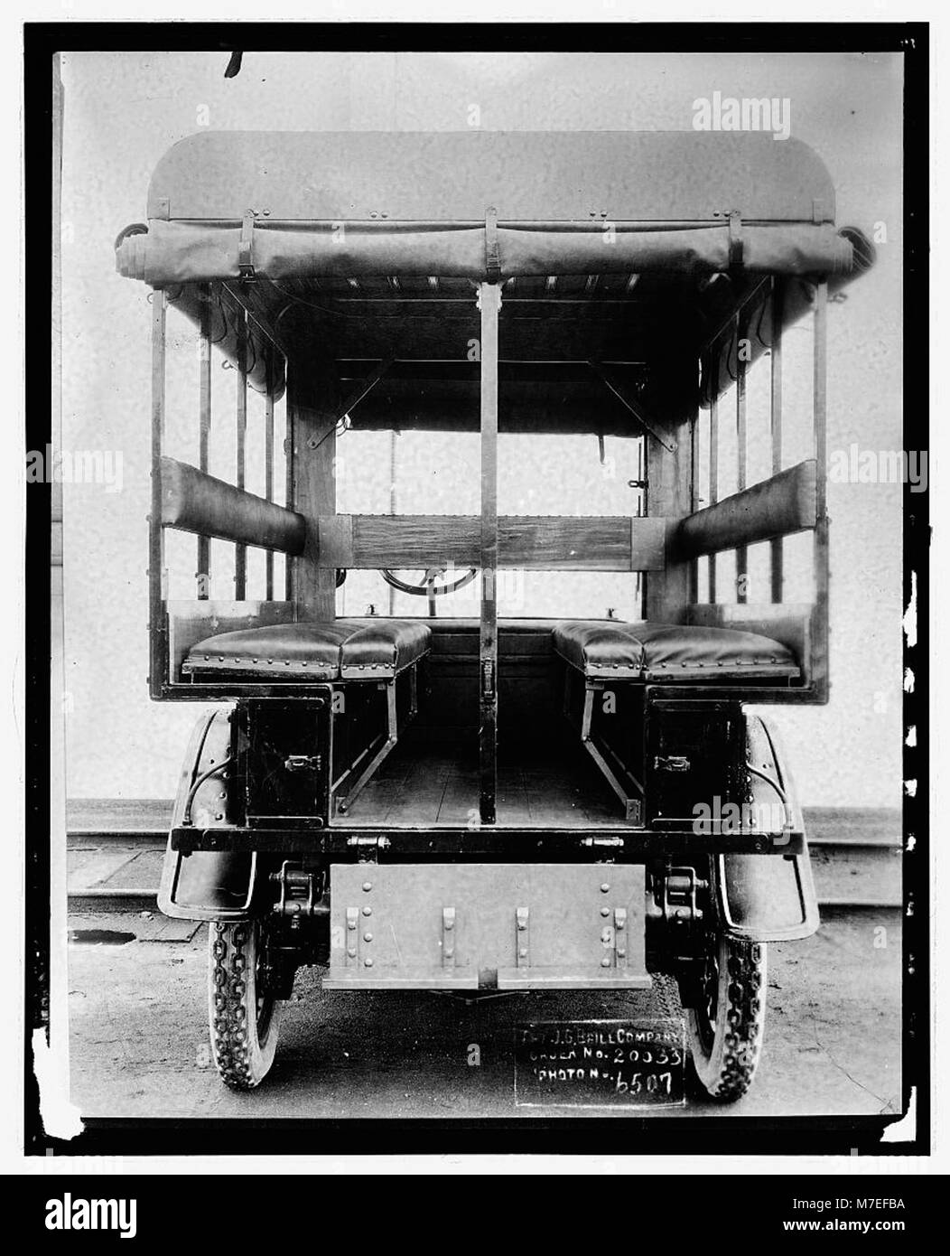 - 13 American Red Cross ambulance LCCN2016824645 Stock Photo - Alamy