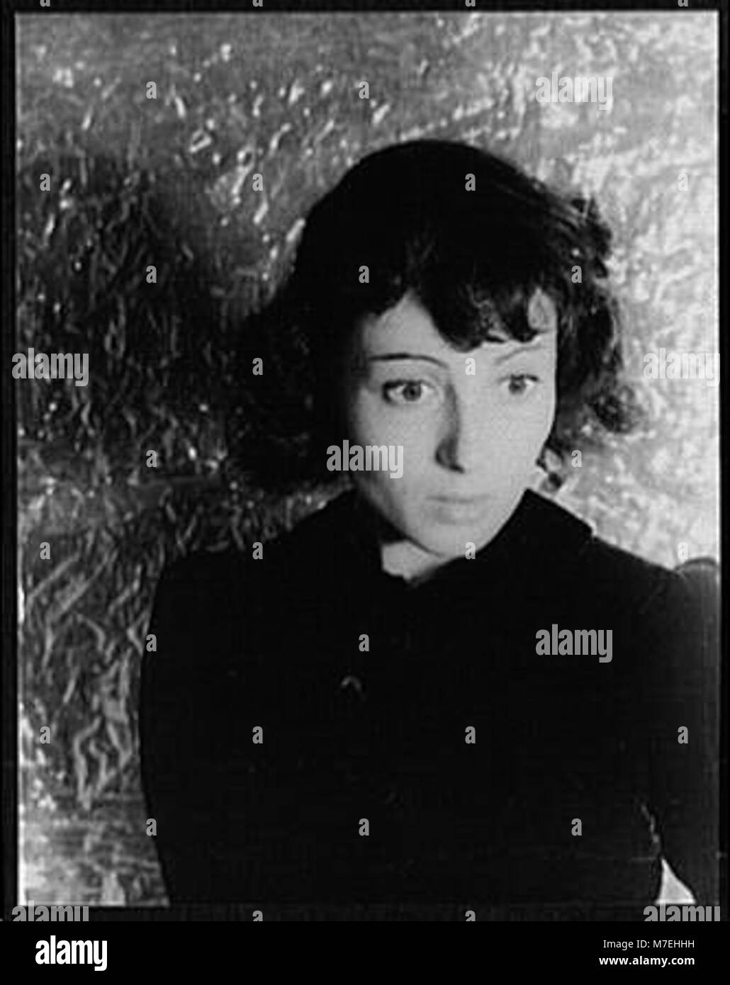 Portrait of Luise Rainer LCCN2004663493 Stock Photo - Alamy