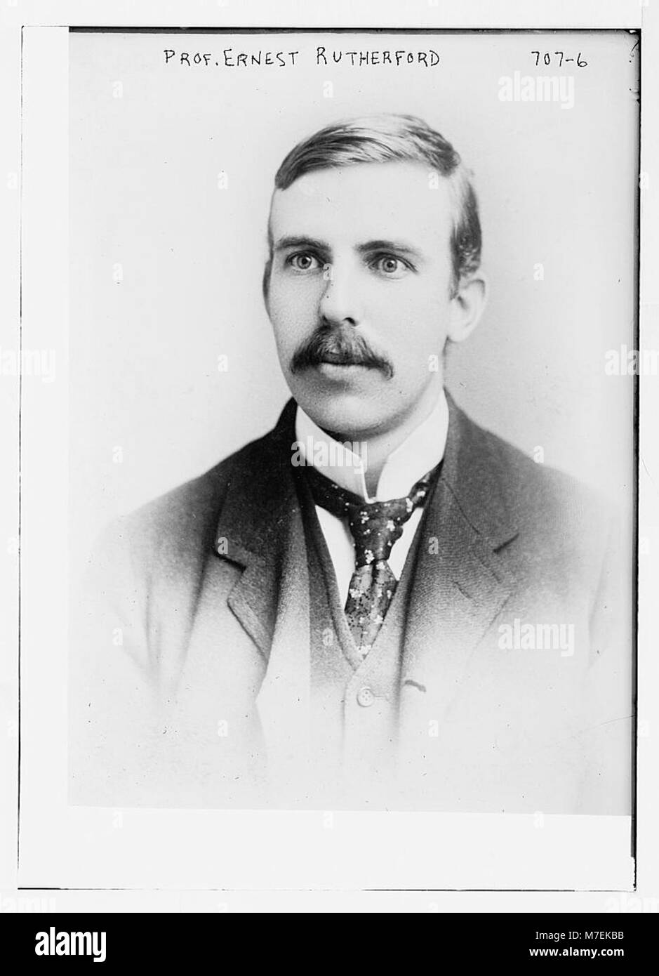 Ernest rutherford hi-res stock photography and images - Alamy