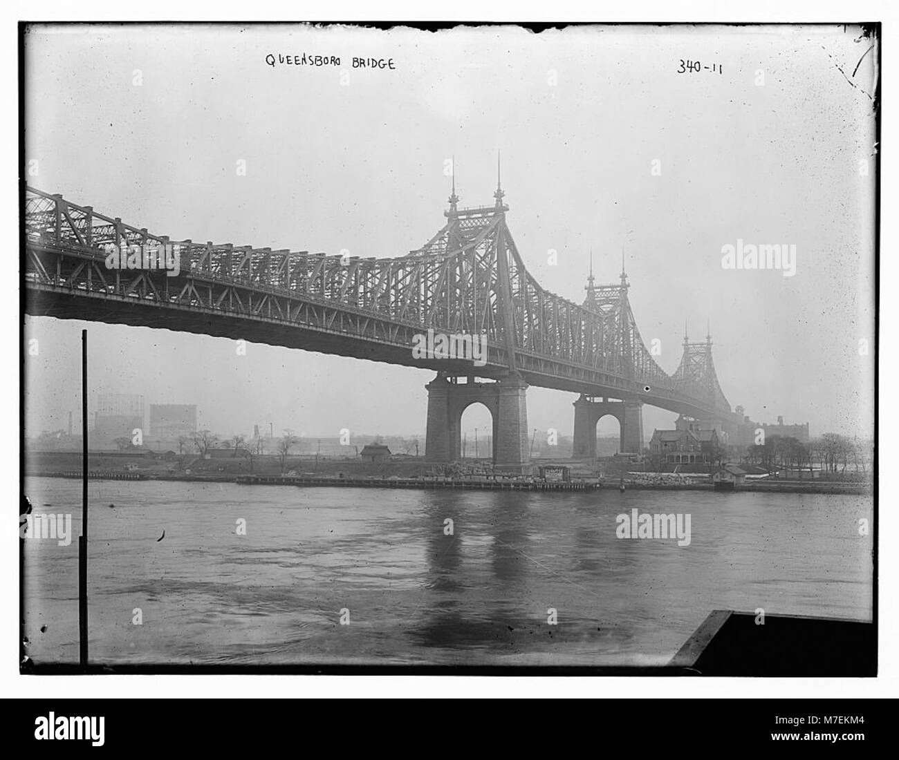 The Queensboro Bridge, also known as the 59th Street Bridge, spanning ...