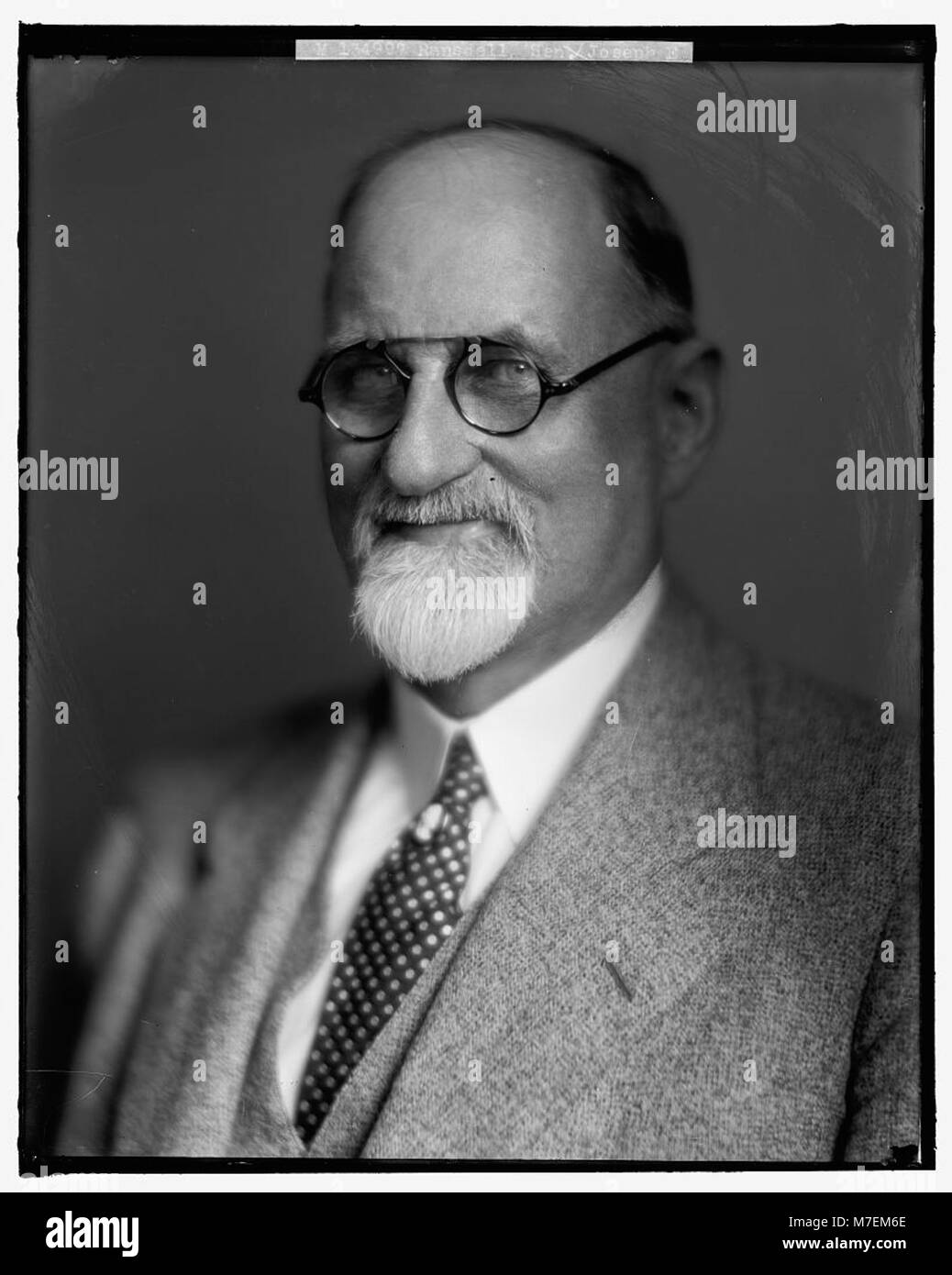 A historical photograph of Joseph E. Ransdell, an American politician ...