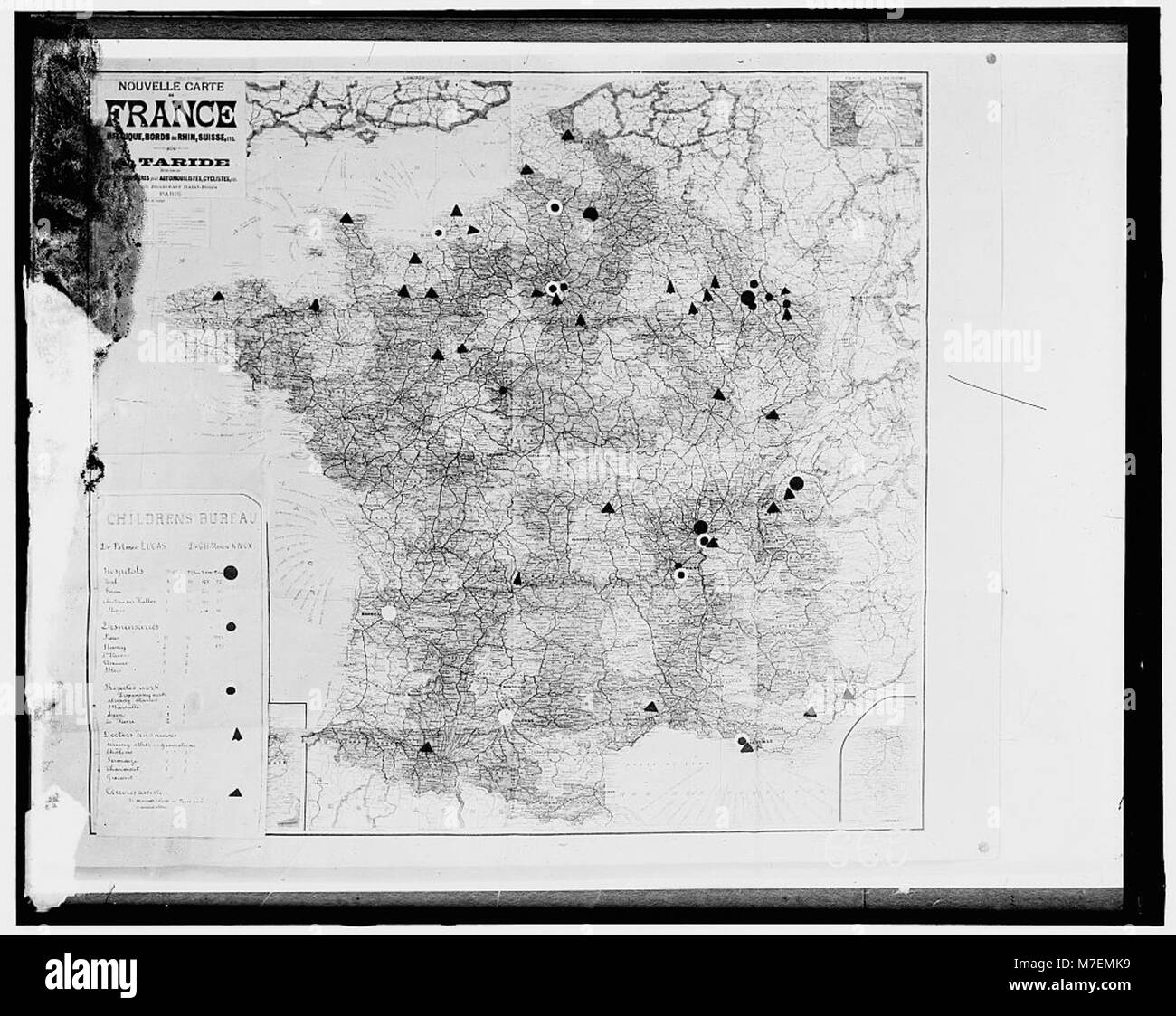 Humanitarian disaster medical Black and White Stock Photos & Images - Alamy