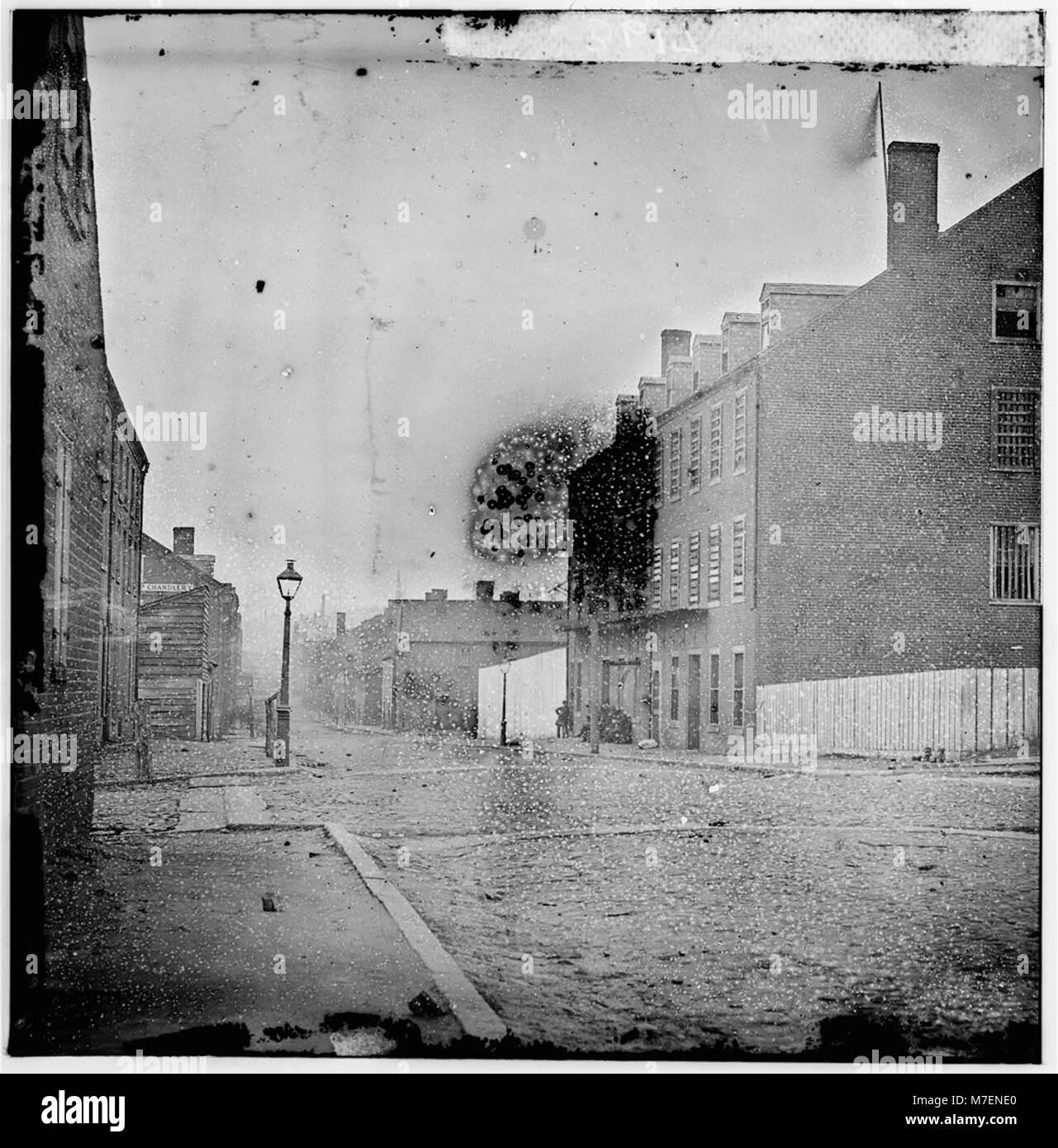 This photograph depicts Castle Thunder, a historical building in ...