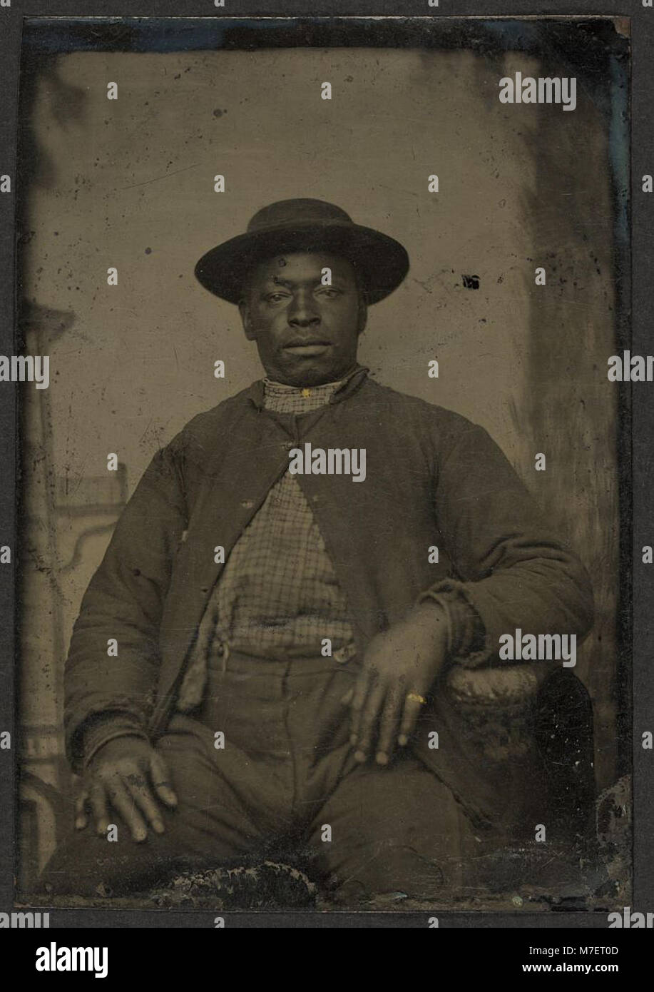 Black laborer 1800s hi-res stock photography and images - Alamy