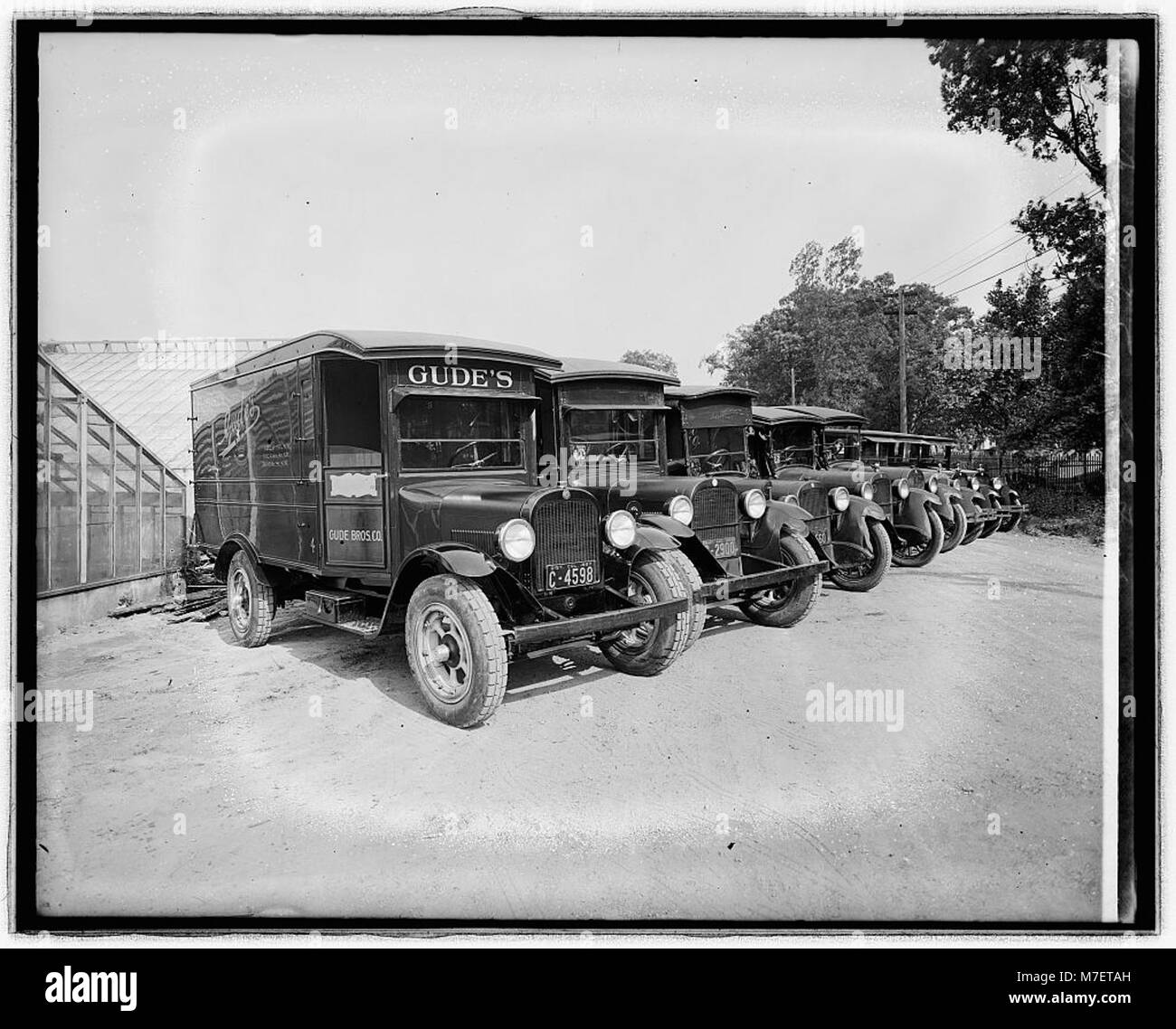 American motor truck Black and White Stock Photos & Images - Alamy
